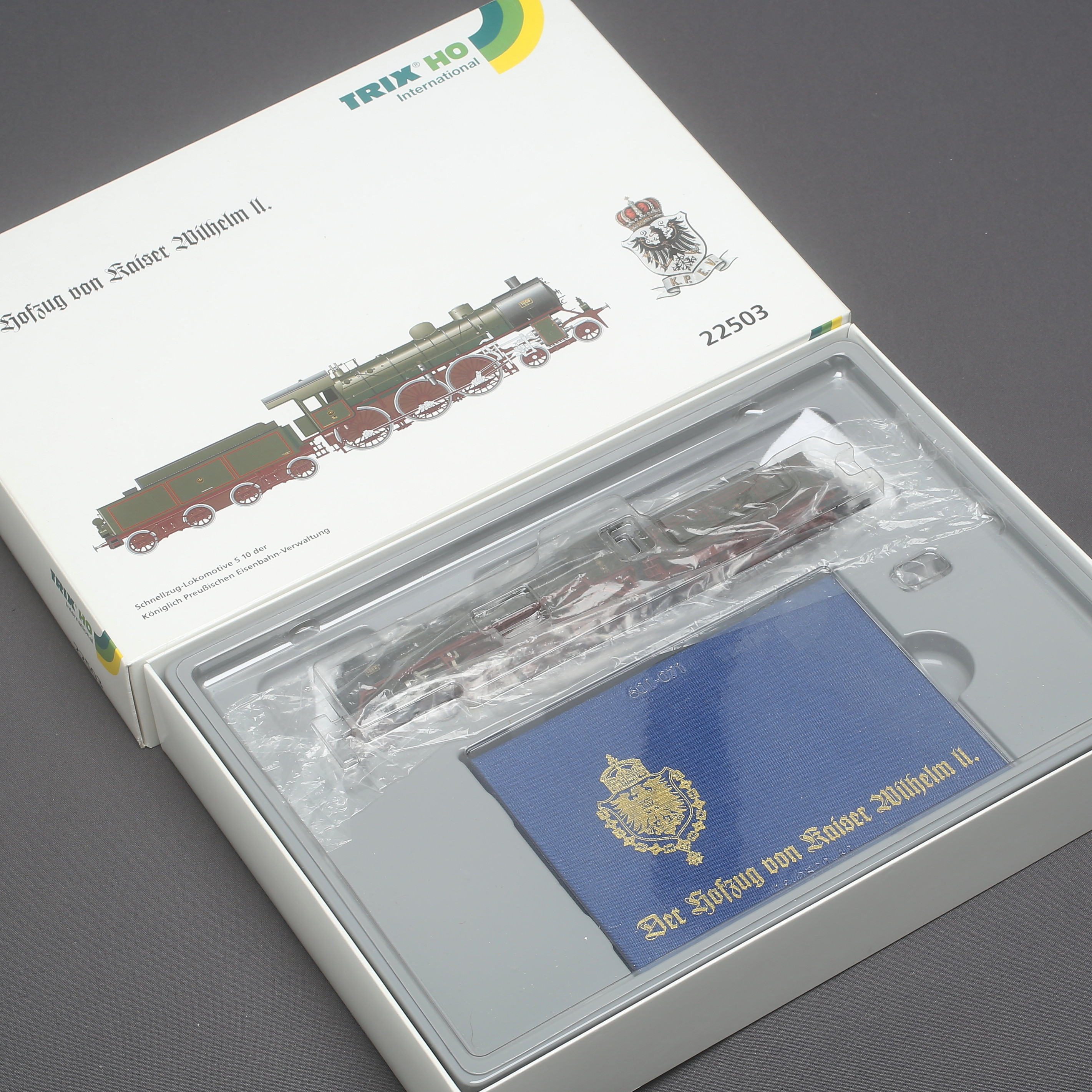 Images for 1303115. TRIX Kaiser Wilhelm II, saloon train for the ...
