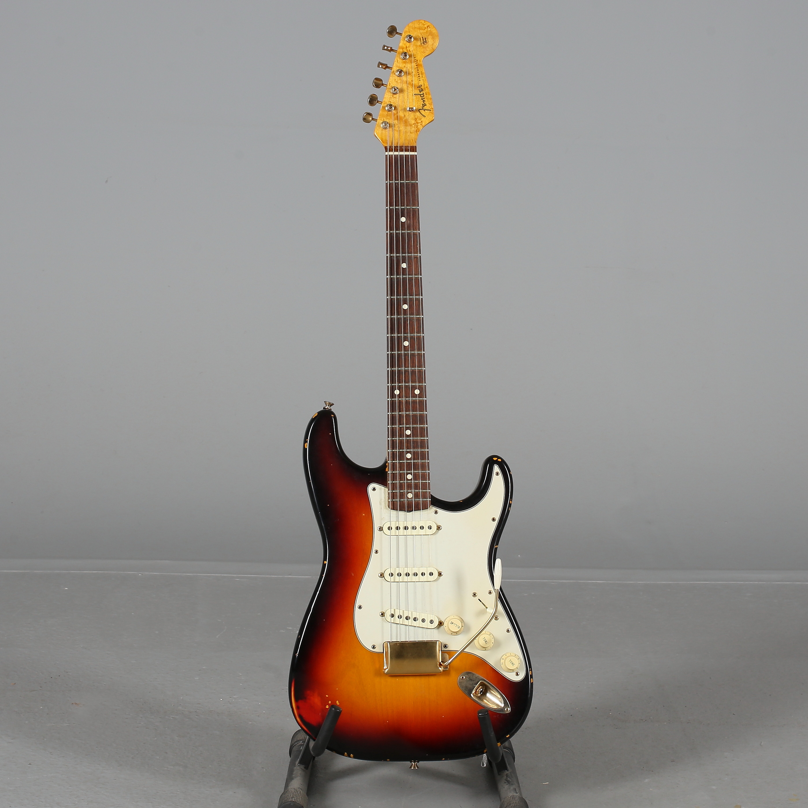 ELGITARR, 1960 Fender Custom Shop Relic Stratocaster med gold hardware ...