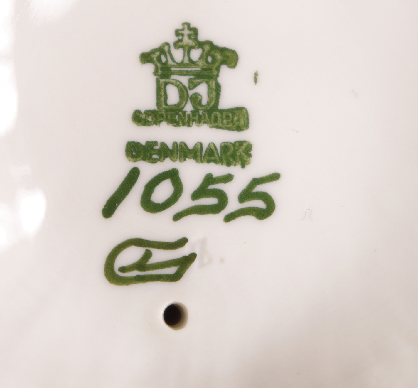 Images for 133844. PORCELAIN FIGURE, "Monkey", Dahl Jensen. - Auctionet