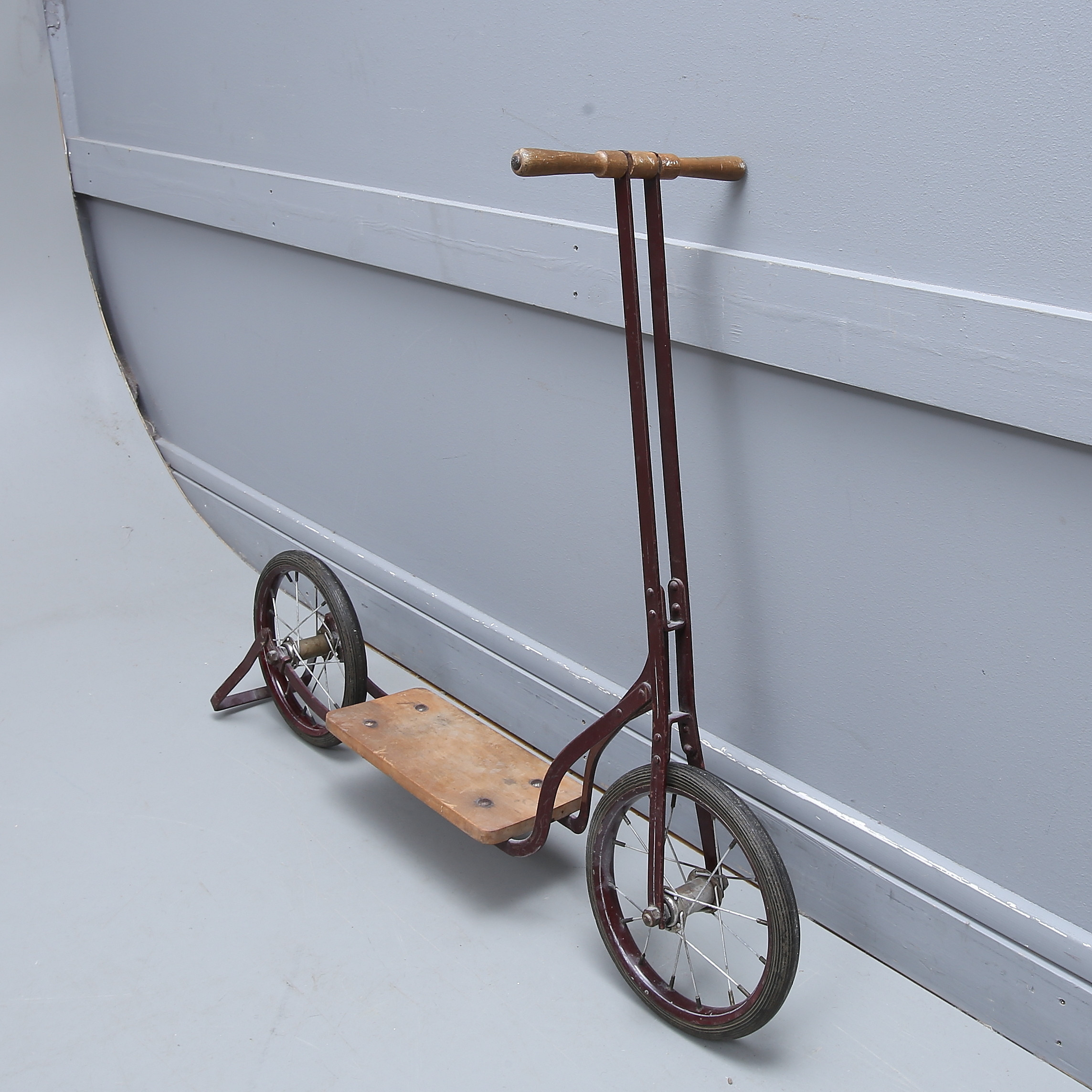 Bilder zu 1338458. SCOOTER, für Kinder, Metall, Mitte des 20 ...