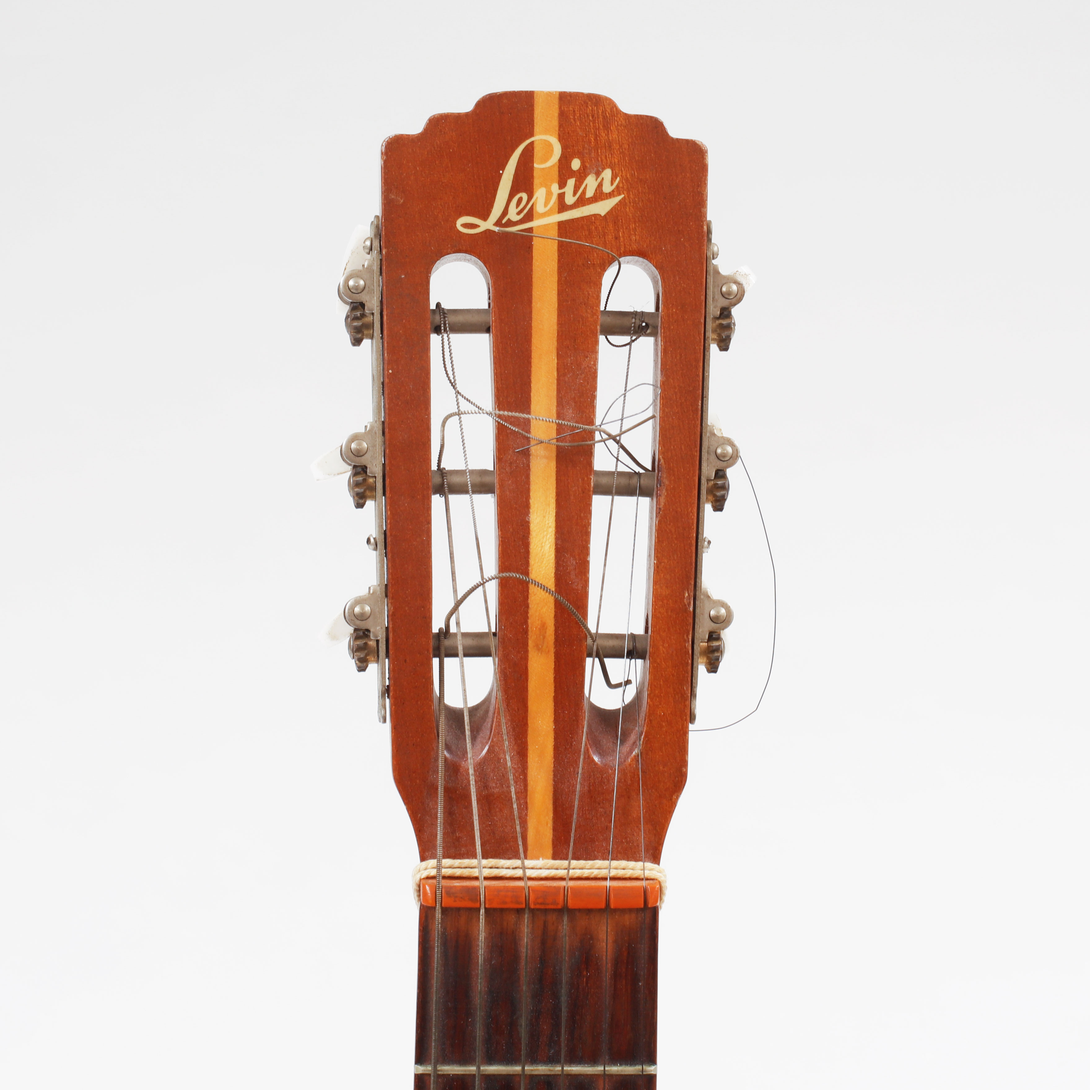 Images for 1346737. ACOUSTIC GUITAR, Levin, LG-20, 1960s. - Auctionet