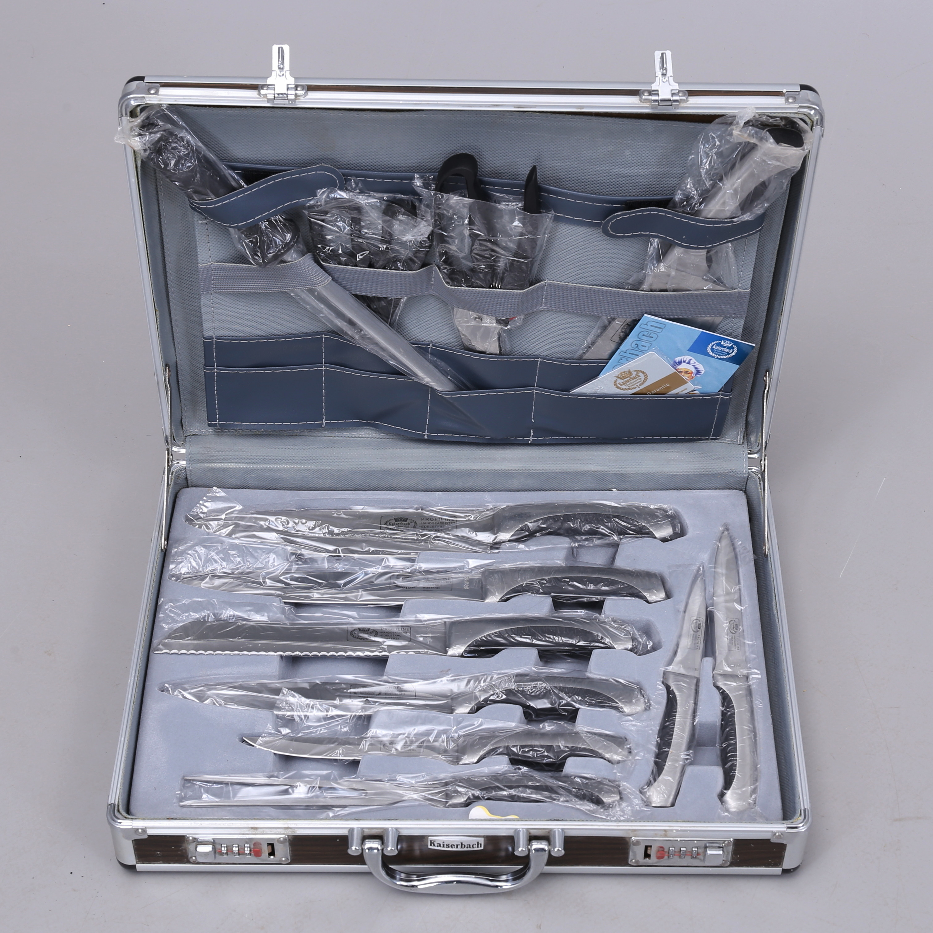 Bilder för 1347324. KNIVSET i portfölj, 12 st, rostfritt stål ...