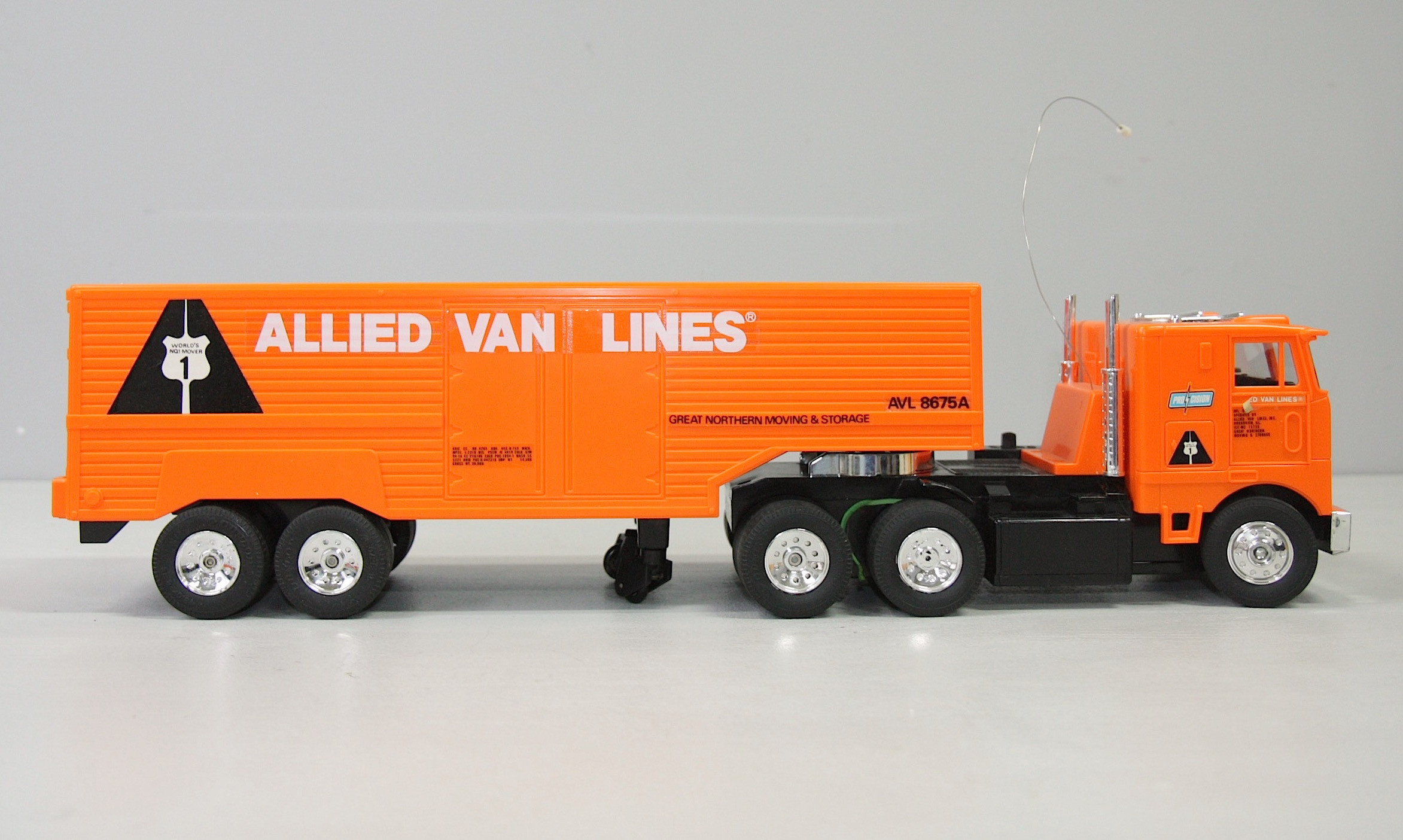 Images for 1349729. PRO-CISION. Radio controlled, 18-Wheeler Truck Mod ...