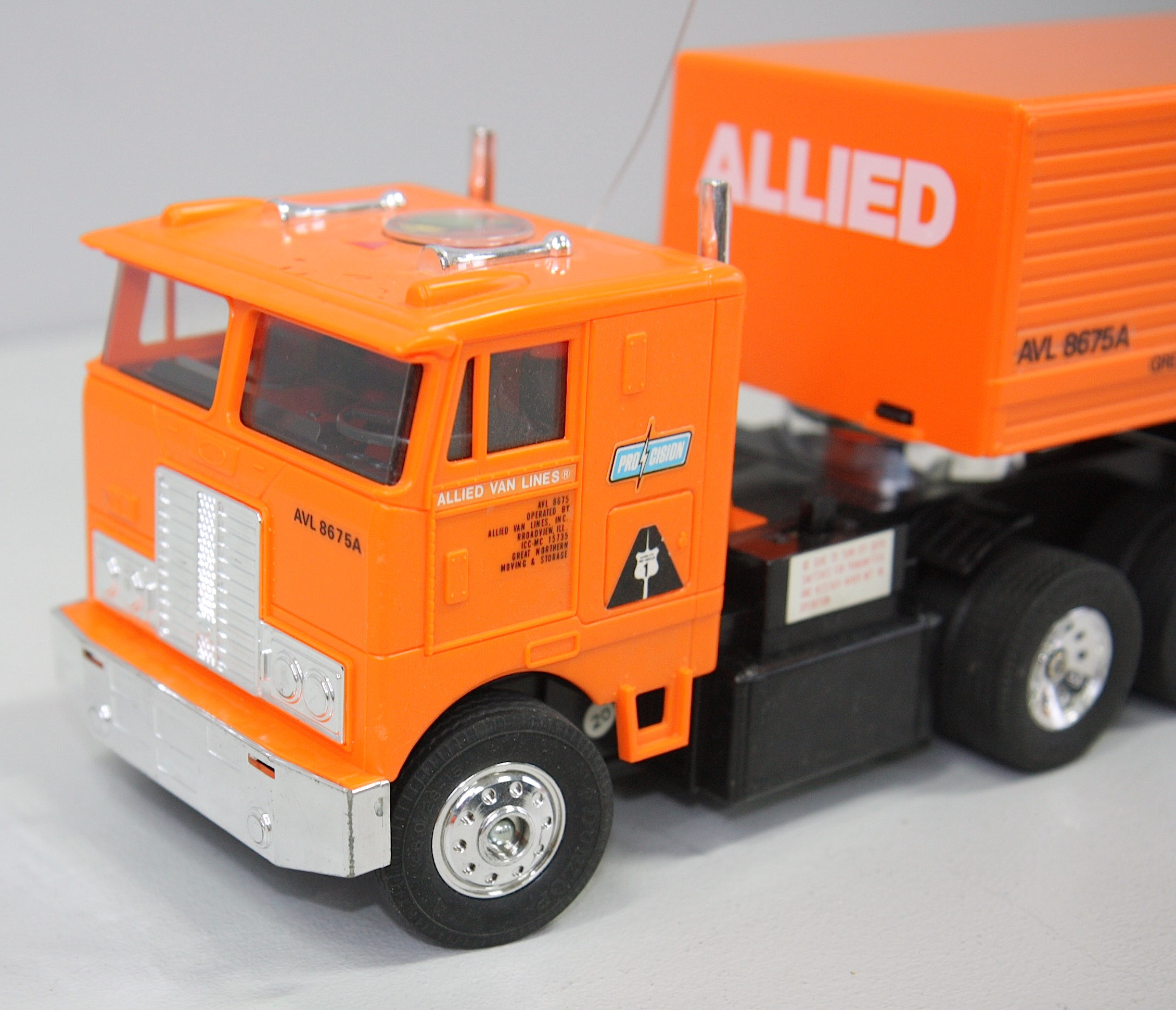 Images for 1349729. PRO-CISION. Radio controlled, 18-Wheeler Truck Mod ...