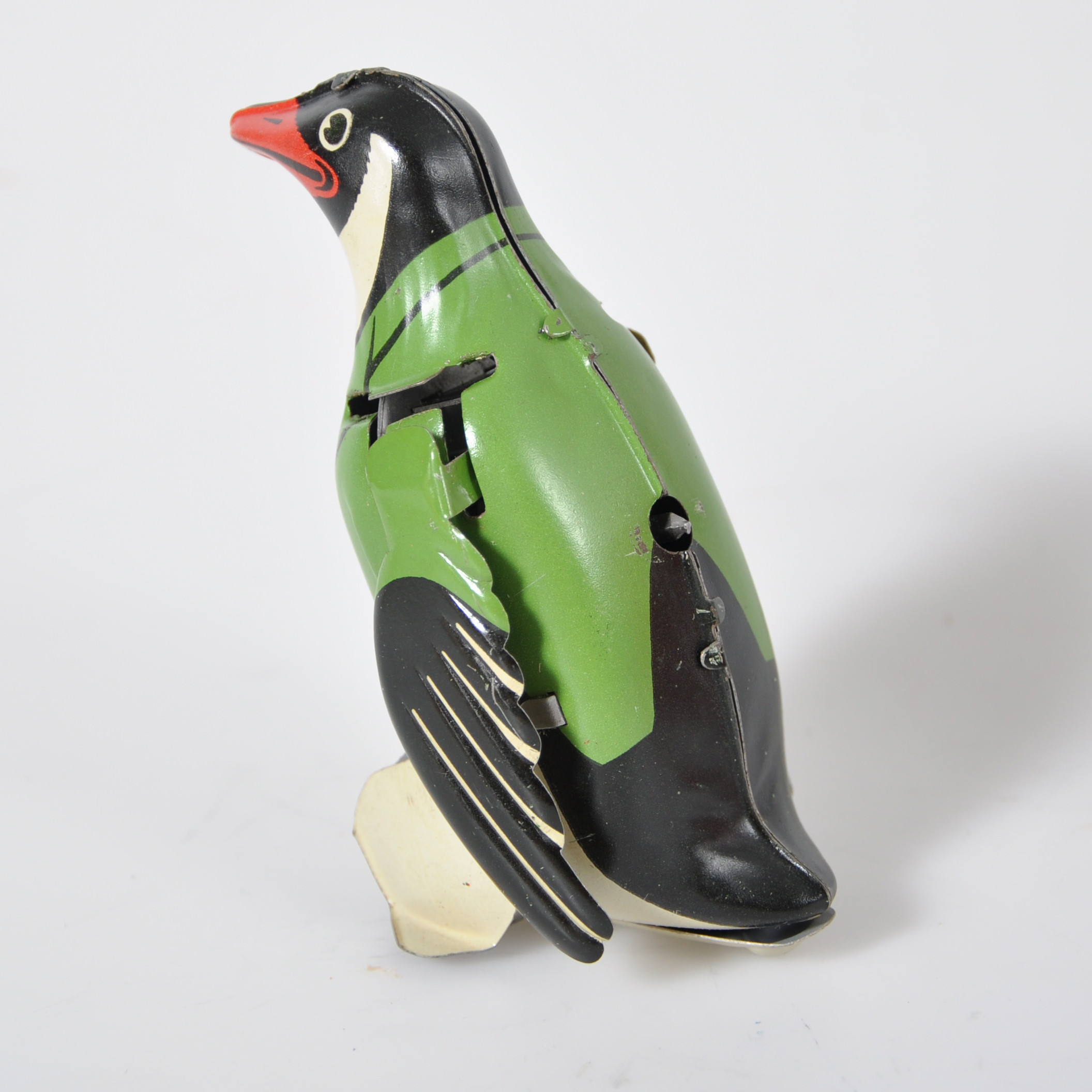 Images for 1353157. JOUSTRA LETTER GIGI WIND UP PENGUIN OLEKT. - Auctionet