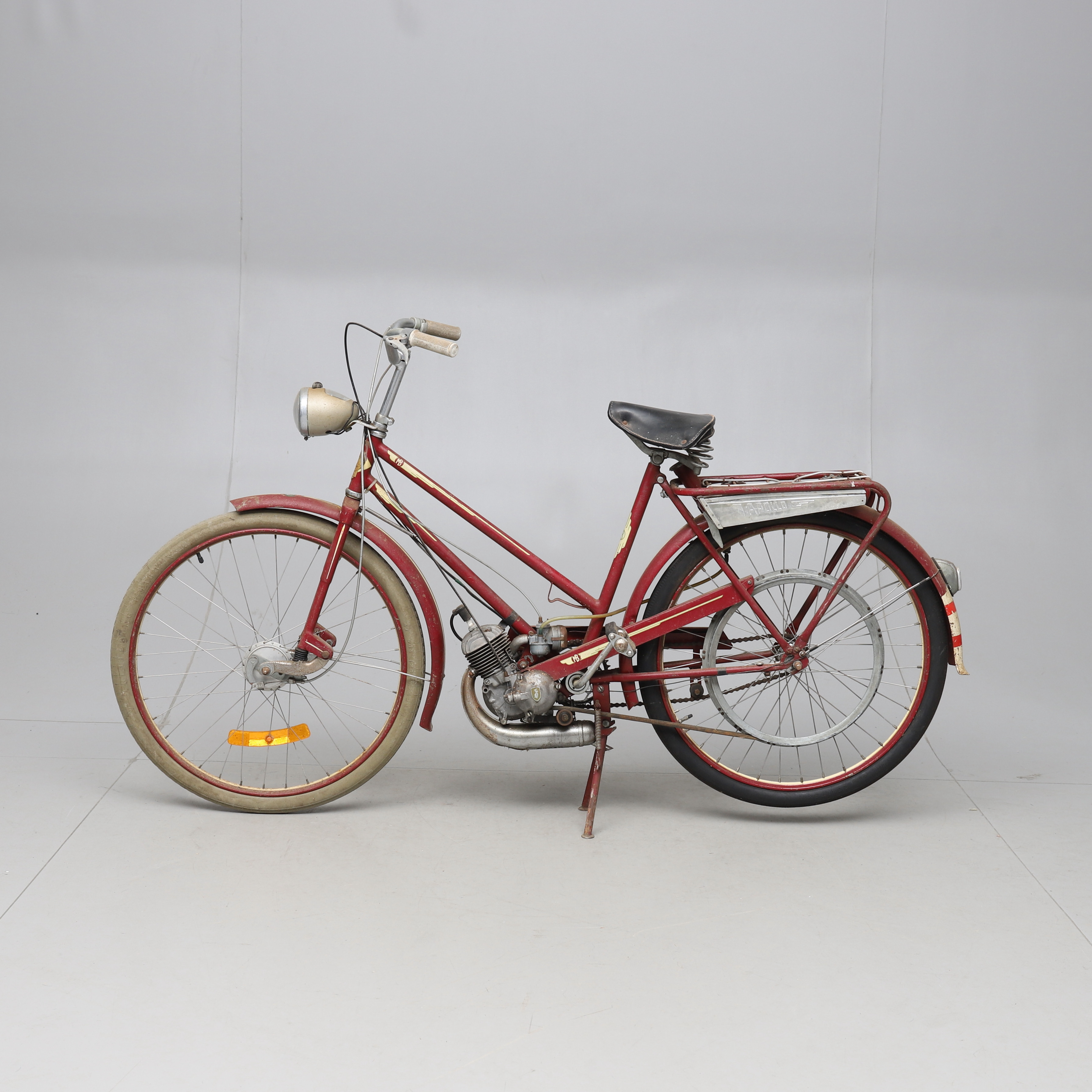 MOPED, MB, Apollo, 1940/50-tal. Fordon, Båtar & Delar - Cyklar - Auctionet