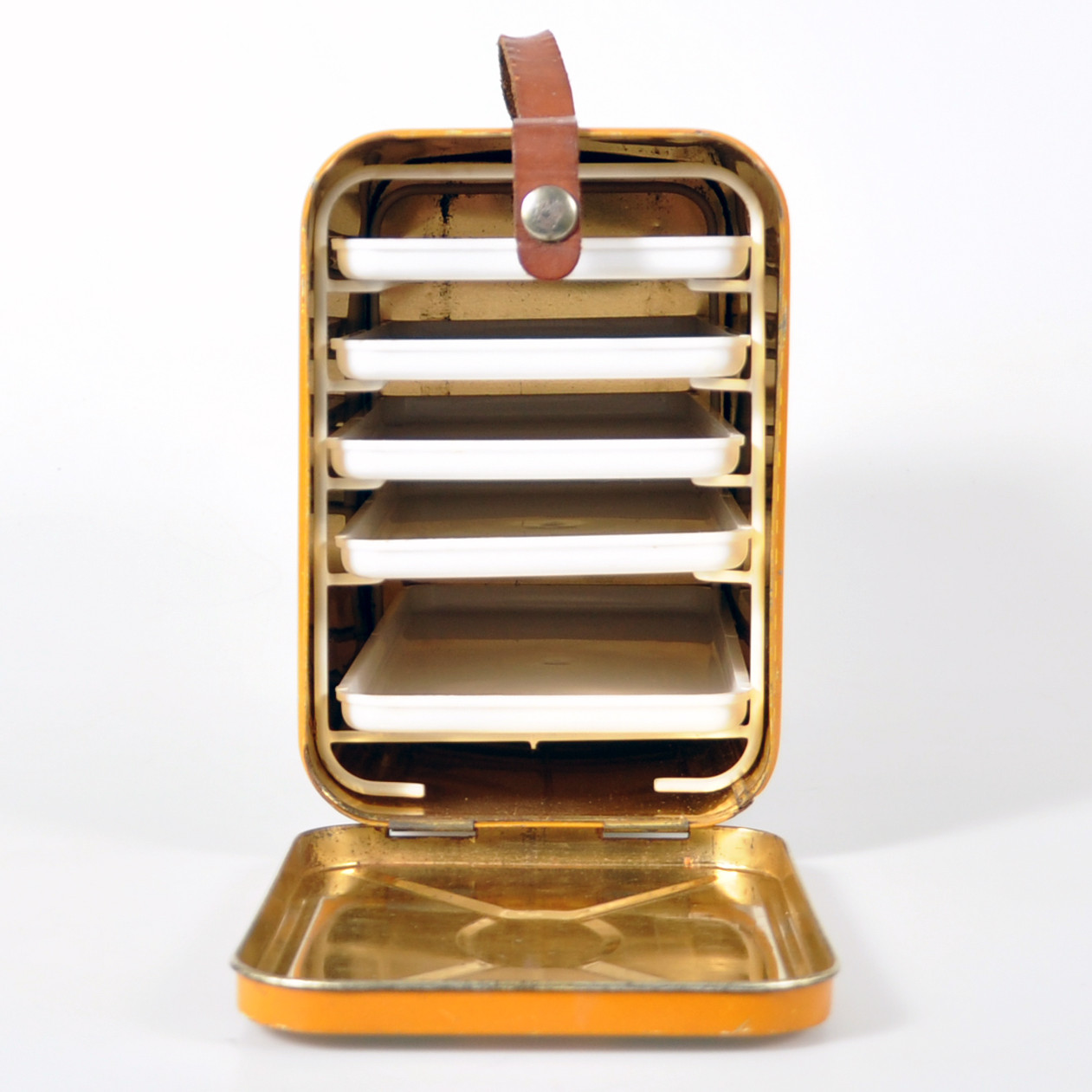 Bilder för 1363672. MATLÅDA, plåt, 1900-talets mitt. - Auctionet