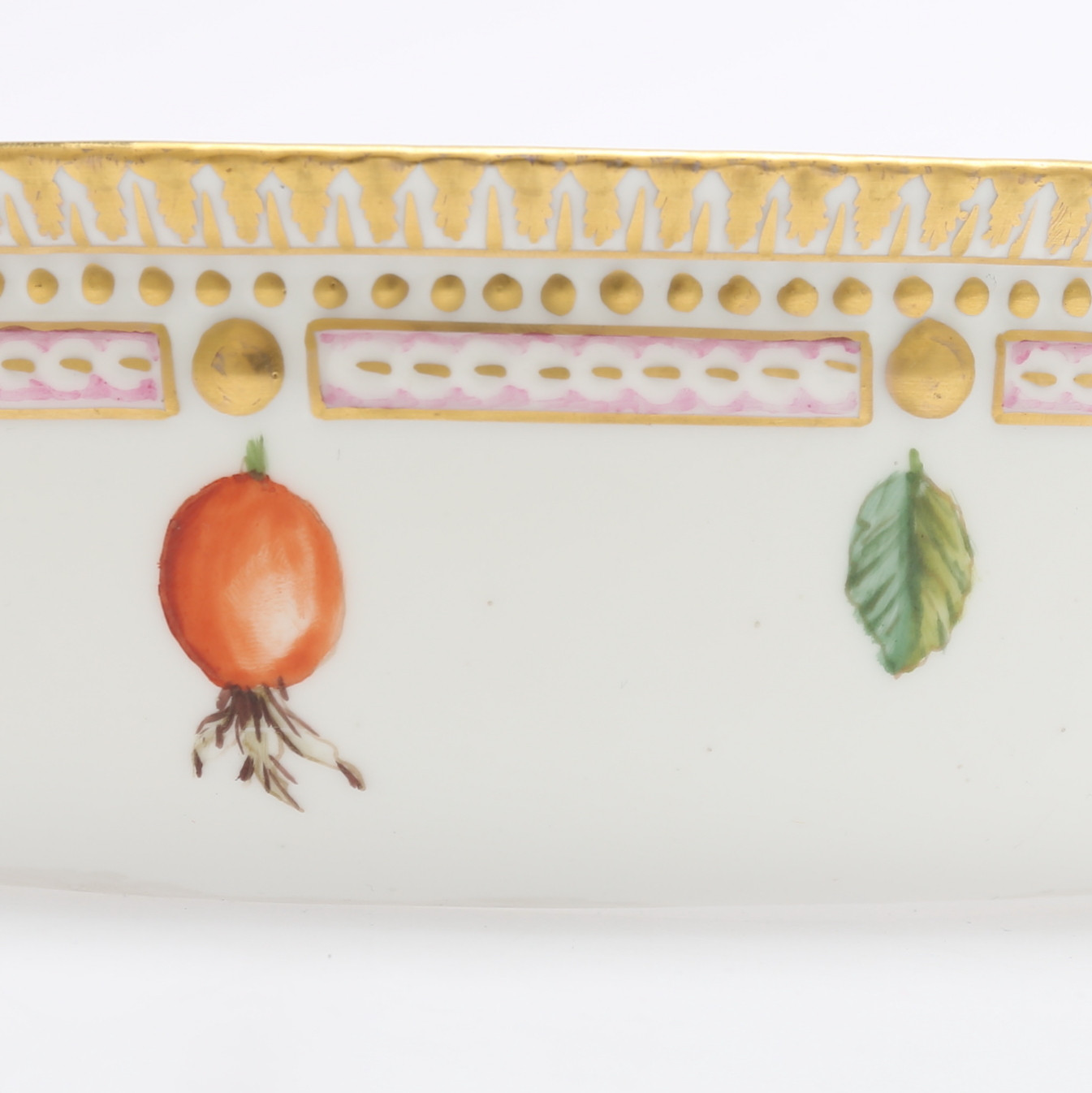 Images for 1373634. TERRIN WITH COVER, Flora Danica, "Vin Rose,-rosa ...