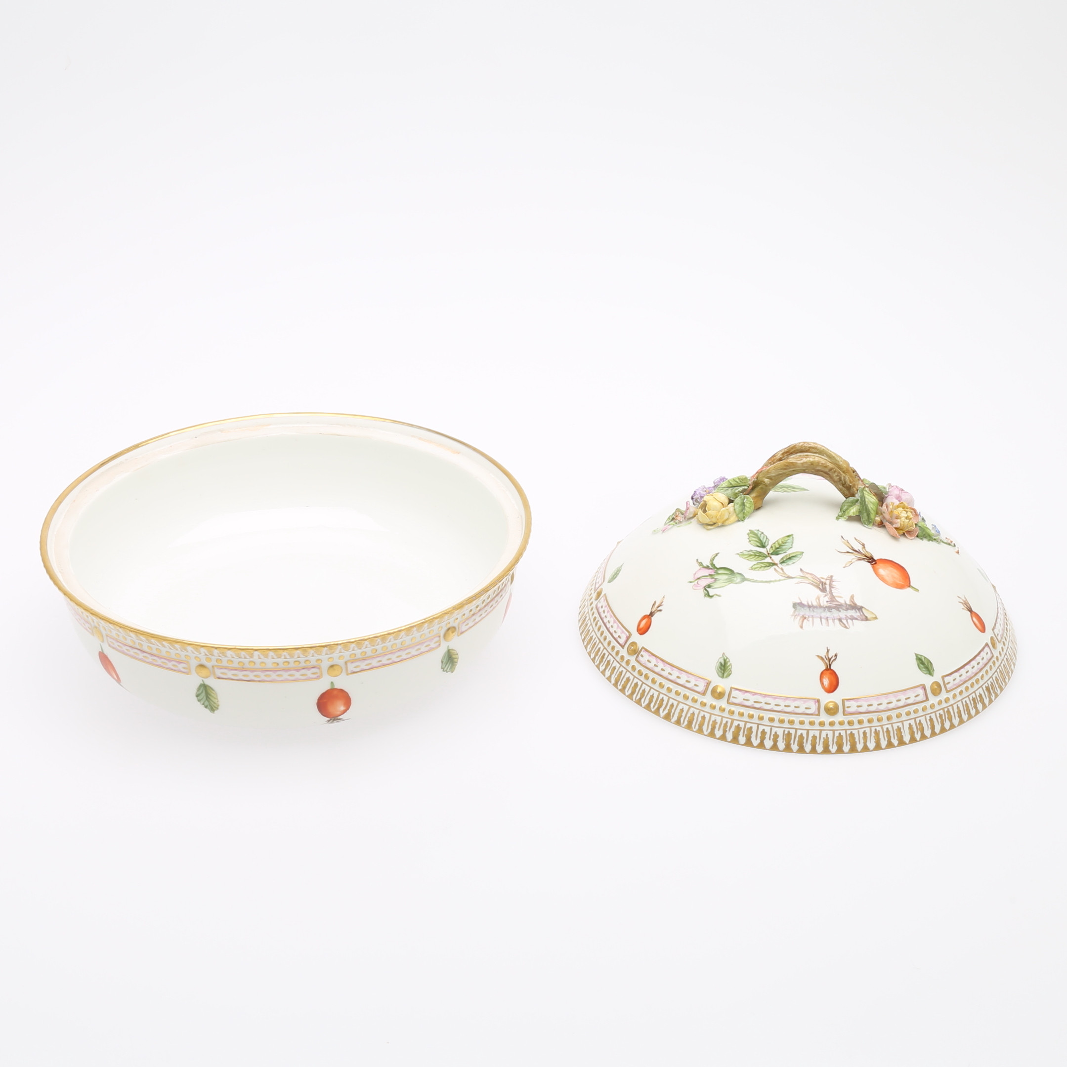 Images for 1373634. TERRIN WITH COVER, Flora Danica, "Vin Rose,-rosa ...