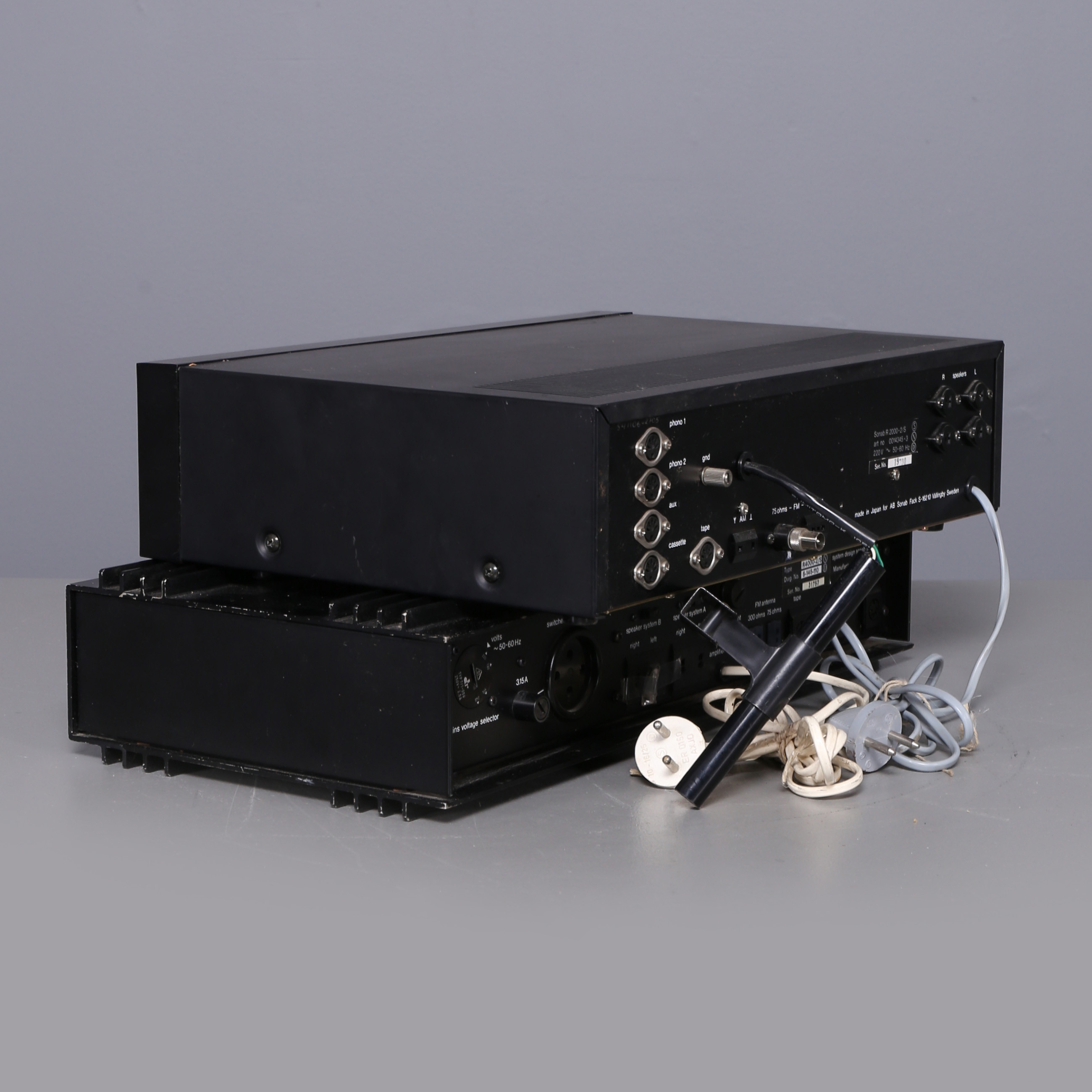 RECEIVER, 2 stycken Sonab. Övrigt - Modern Teknik & Elektronik - Auctionet