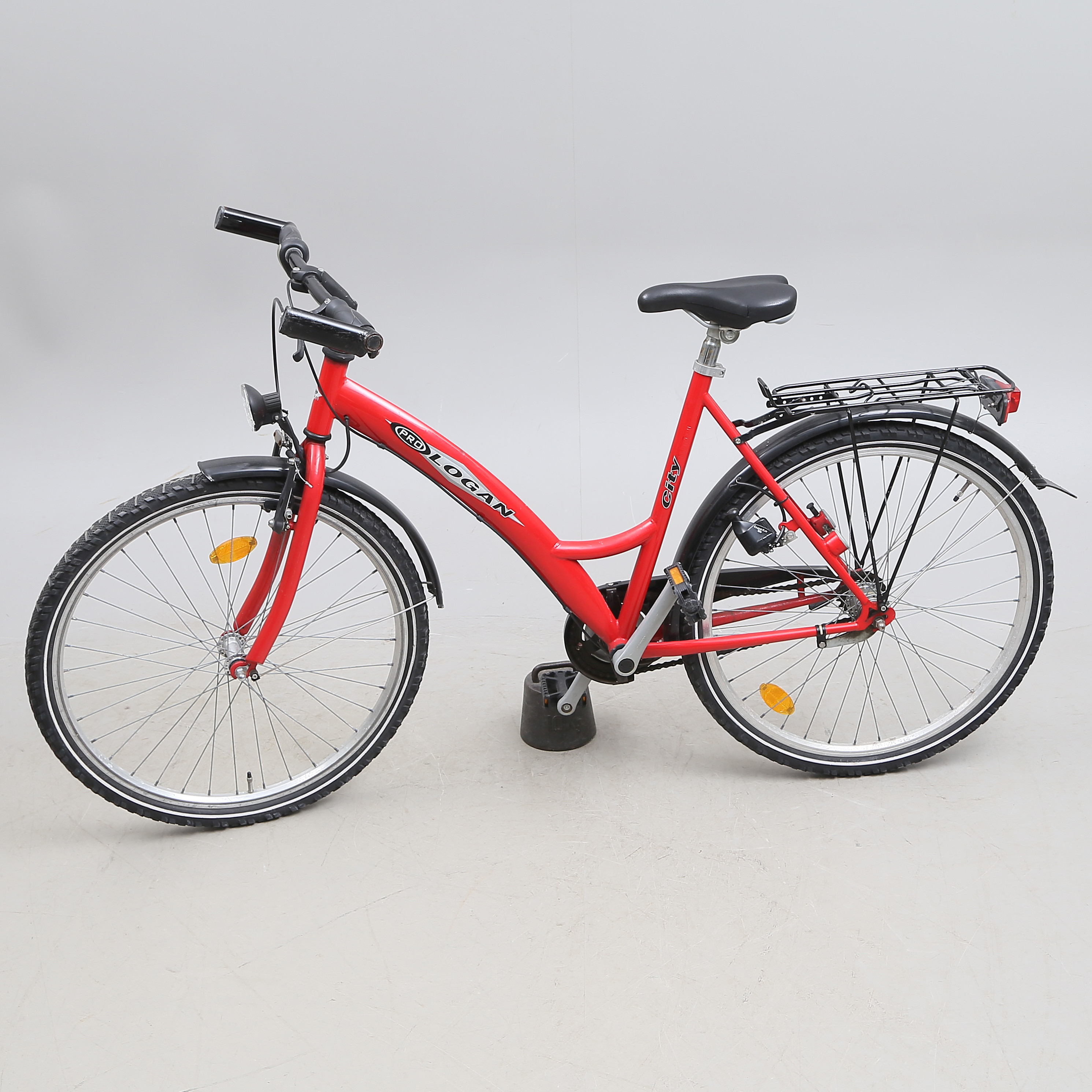 CYKEL, Logan, modern. Fordon, Båtar & Delar - Cyklar - Auctionet