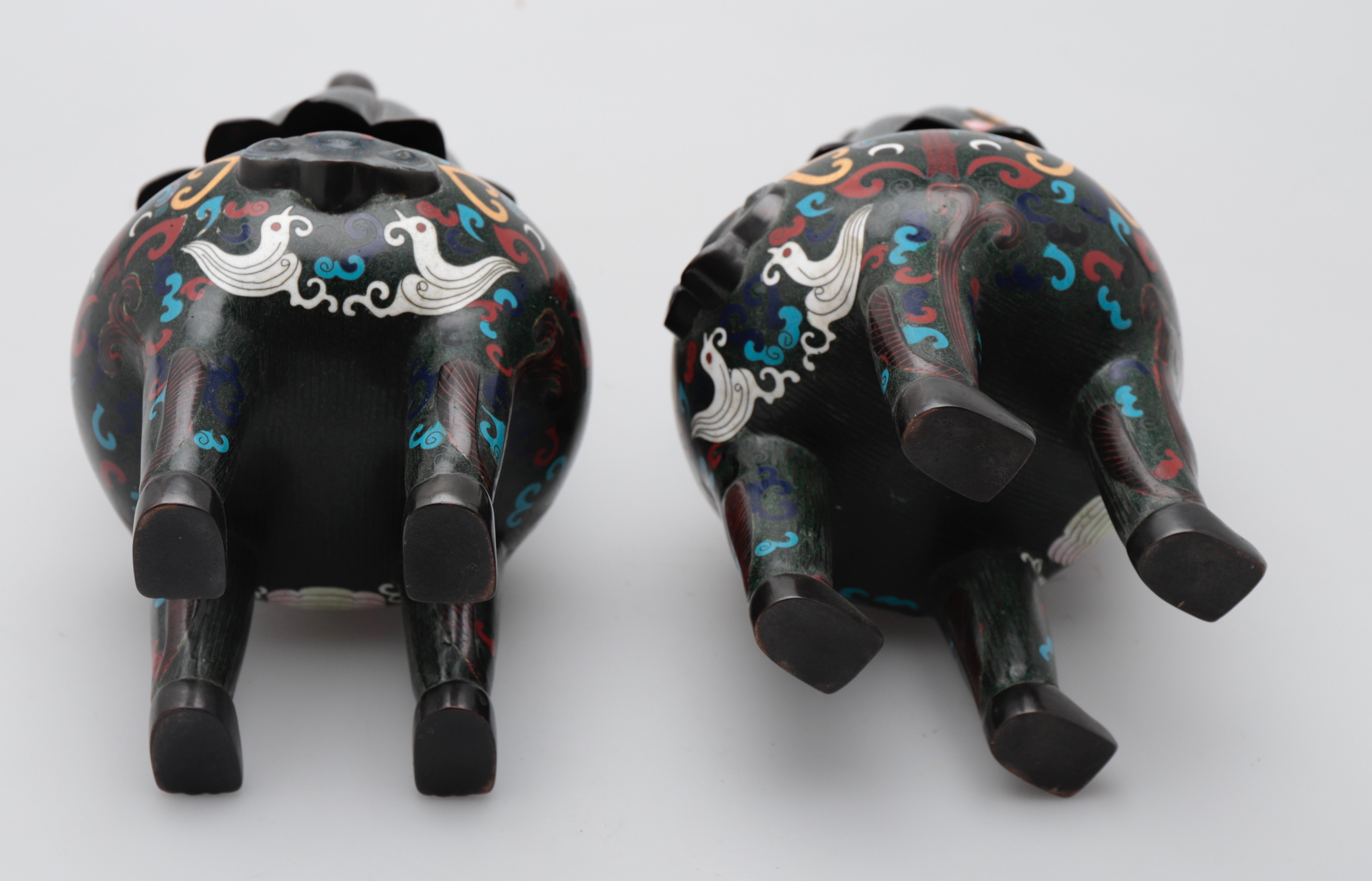 Images for 1377027. Pair of Chinese "Luduan"-shaped censers in ...