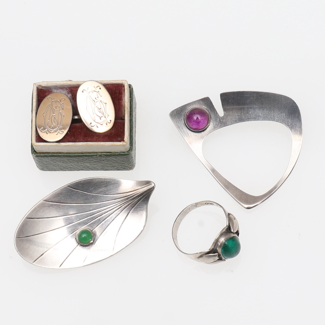 Images for 1402743. BROOCHES, CUFFLINKS & RING, silver and semi ...