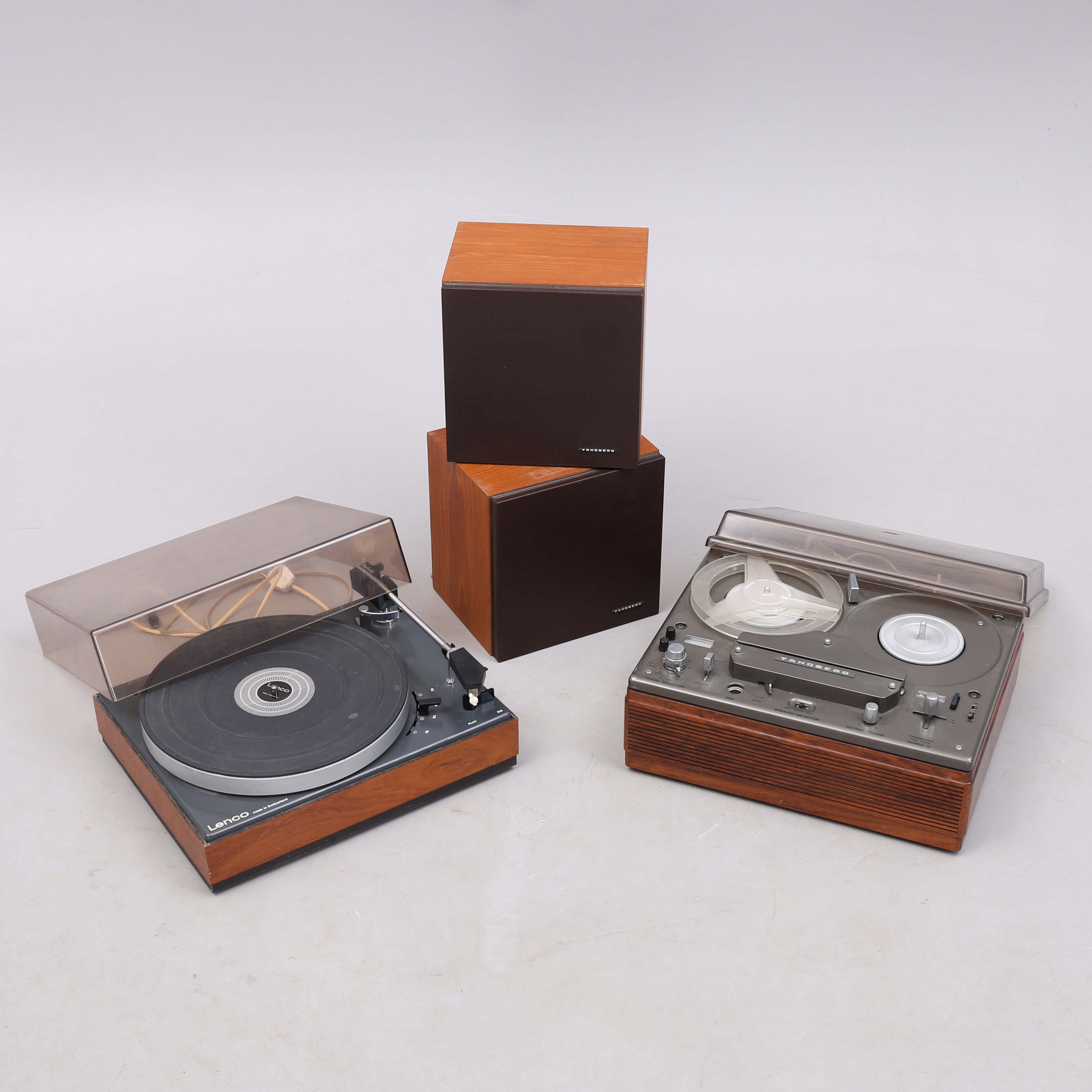 Images for 1440738. RECORD PLAYERS, CIRCULAR TAPE PLAYERS; SPEAKER, 4 ...