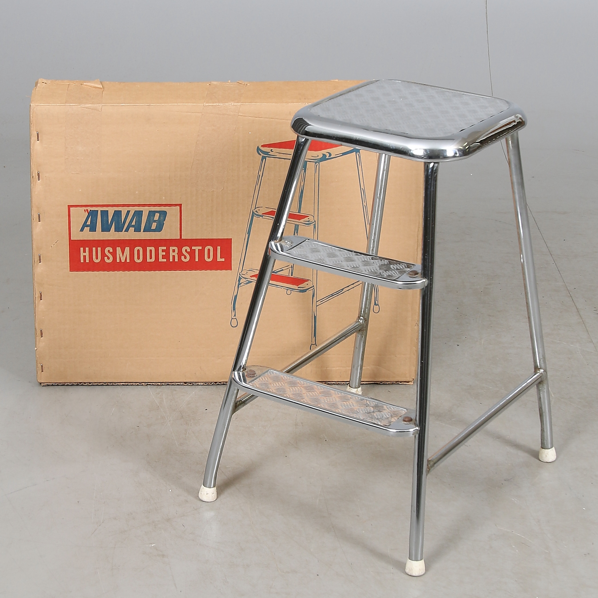 STEGPALL, Awab 1960-tal. Möbler - Fåtöljer & Stolar - Auctionet