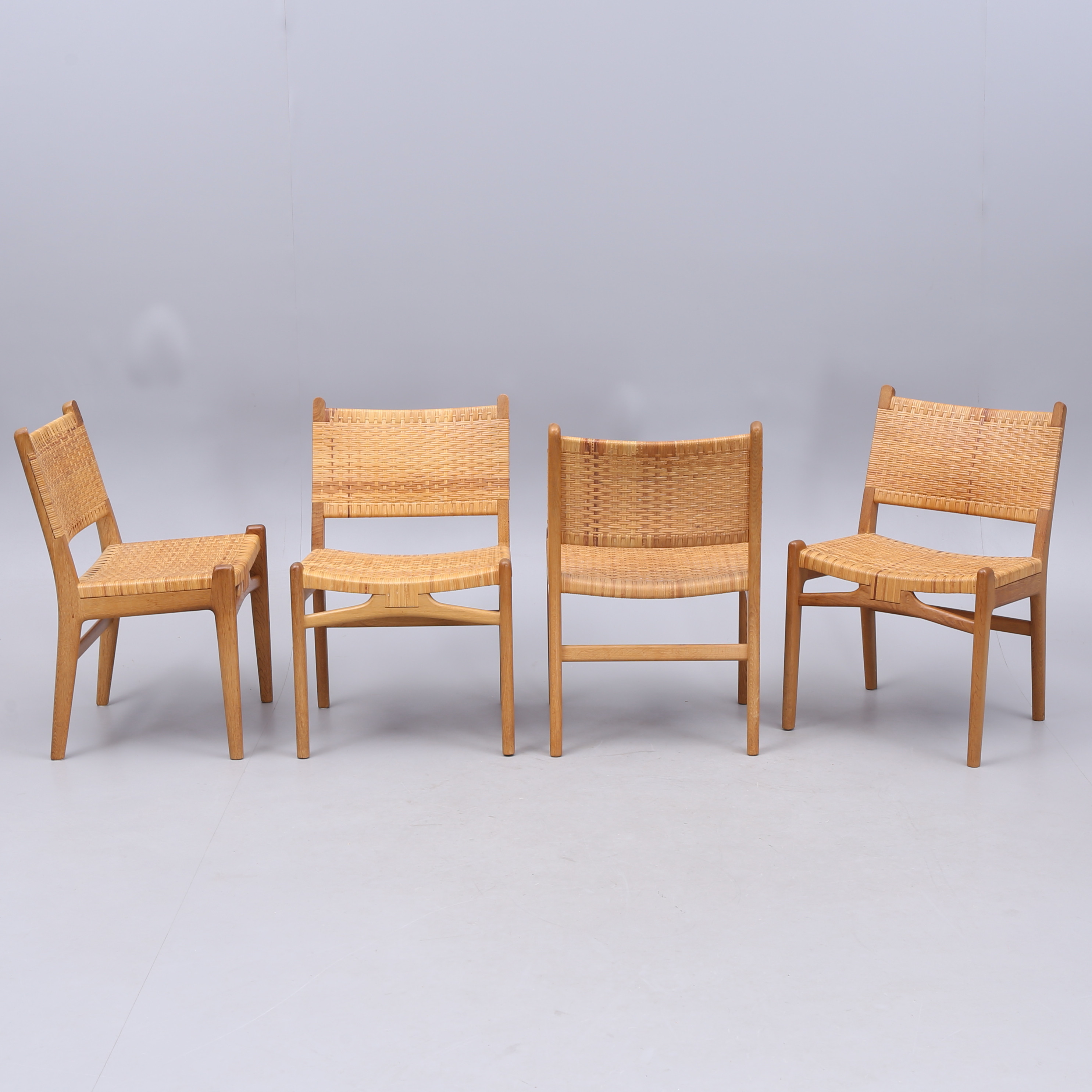 Images for 1459327. HANS J WEGNER. Dining room furniture, 7 pieces, oak ...
