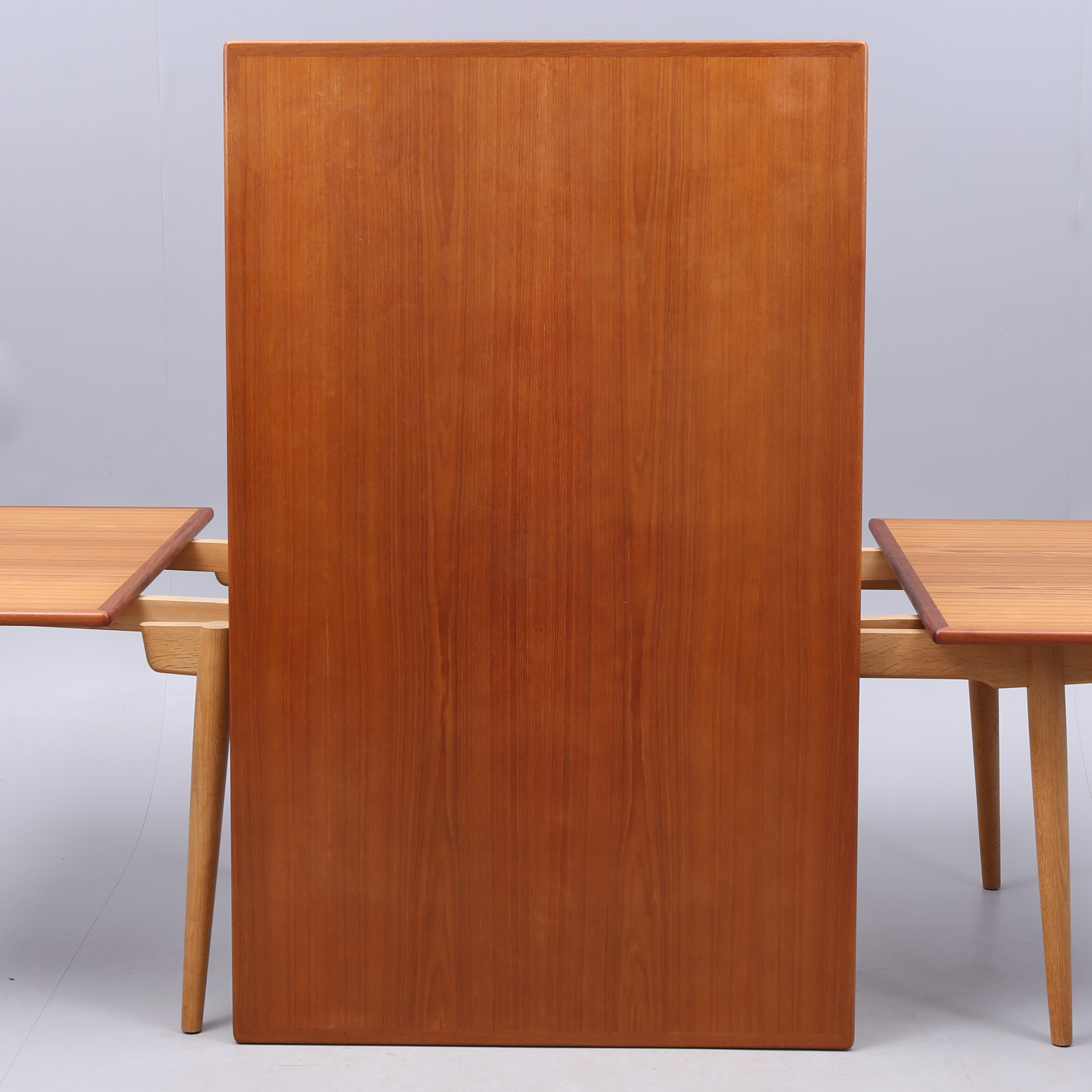 Images for 1459327. HANS J WEGNER. Dining room furniture, 7 pieces, oak ...