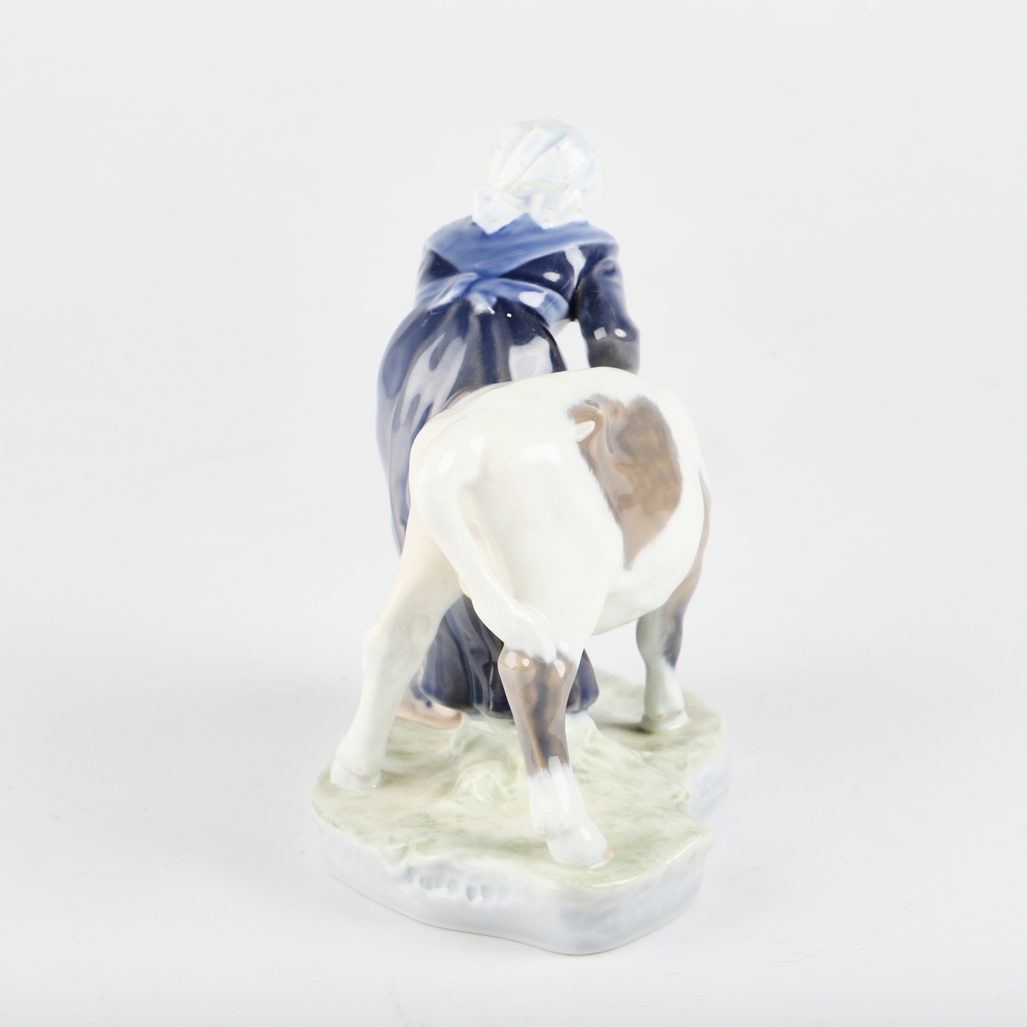 Images for 1468348. FIGURINE, porcelain, maid with calf, Royal ...