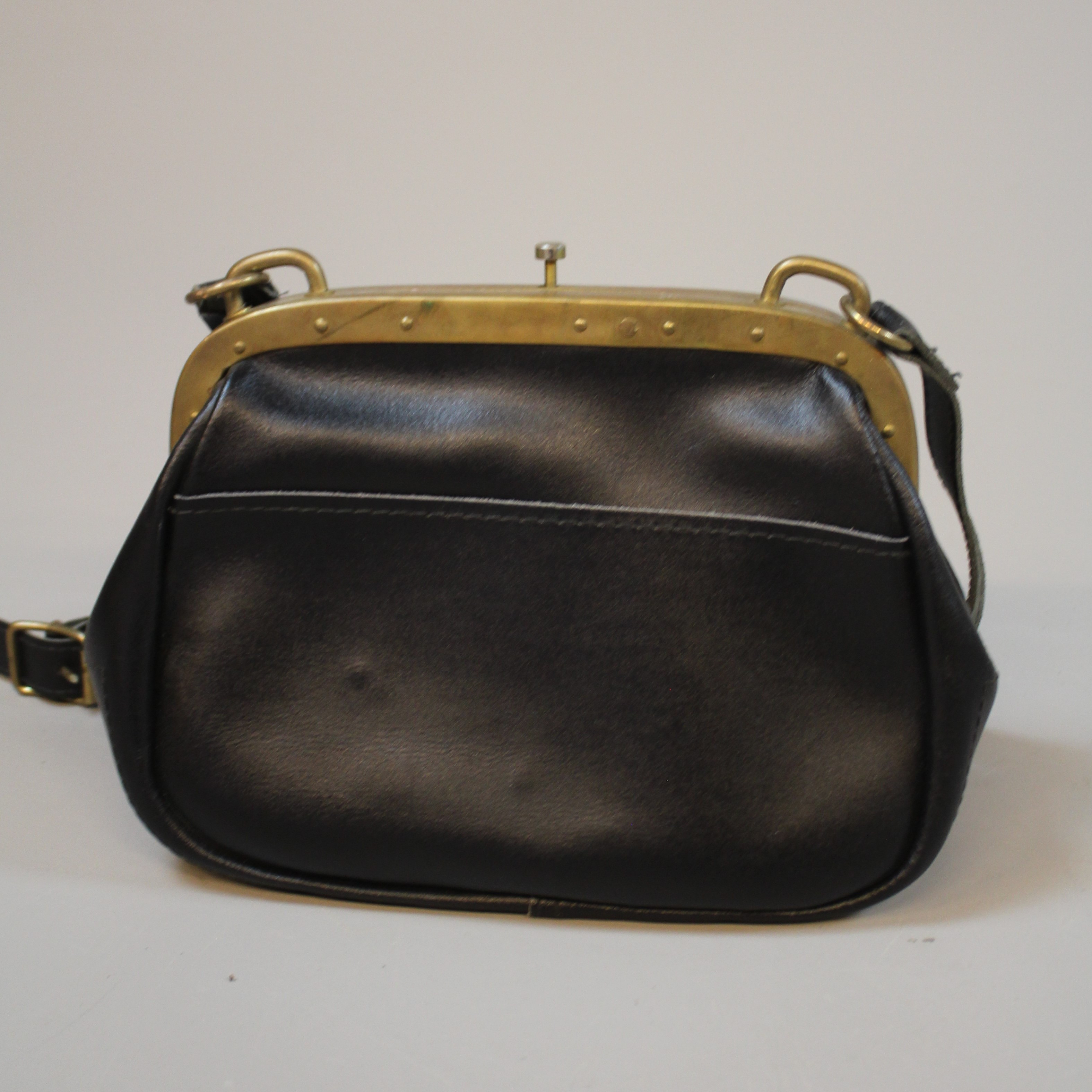 Images for 1469747. BAGS, 2 "conductor bags" leather. - Auctionet