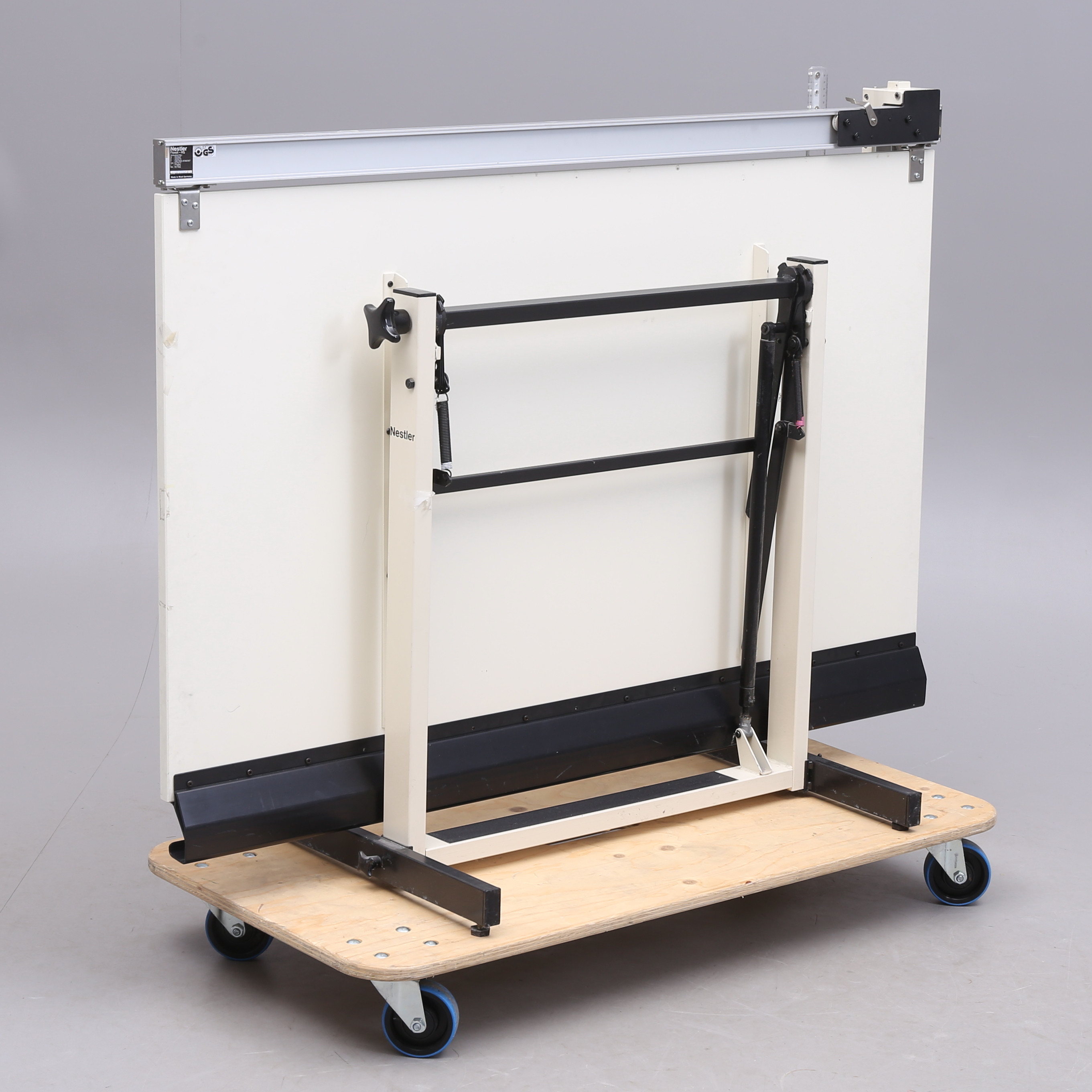 Images for 1521325. DRAWING TABLE with drafting machine, Nestler ...