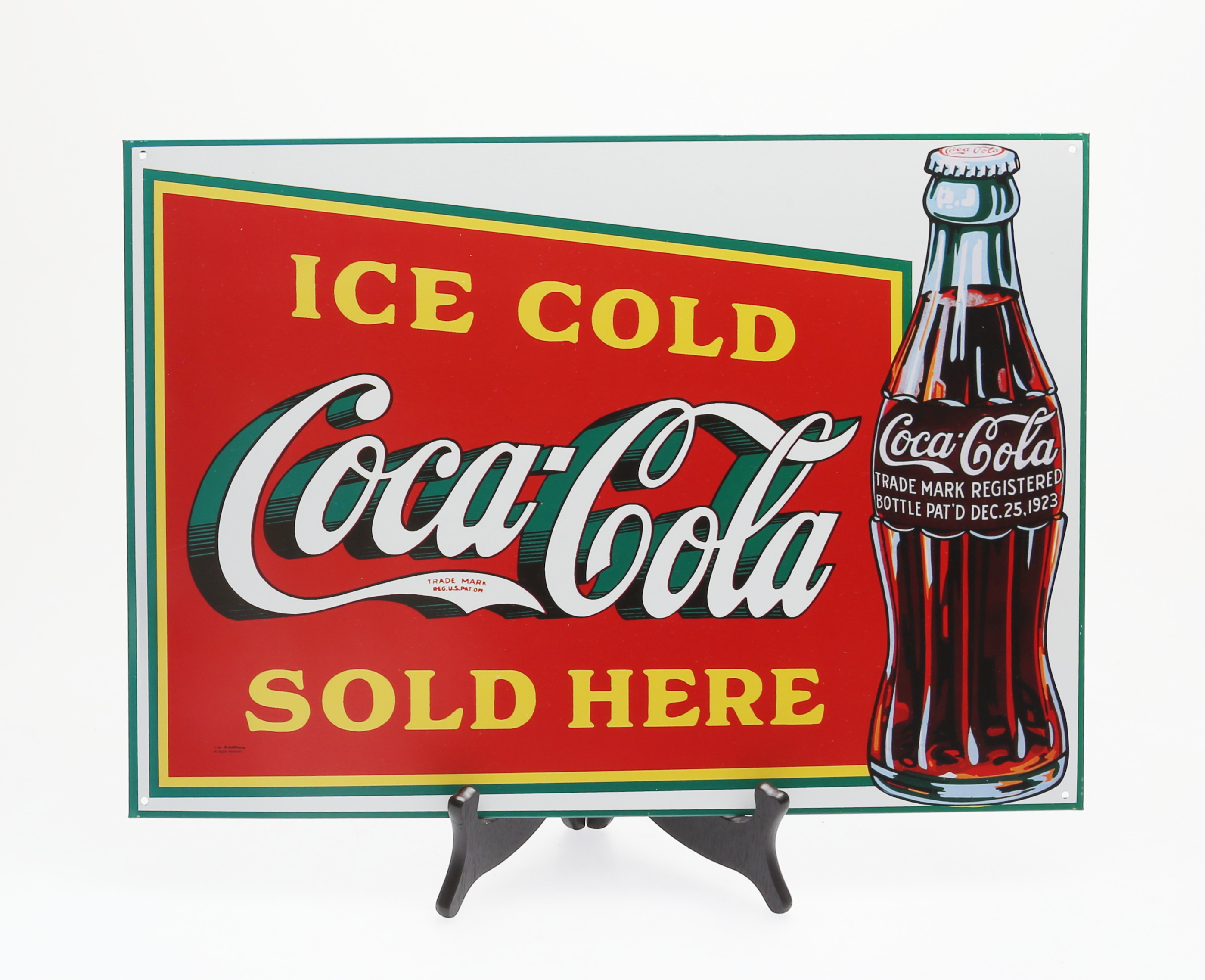 Images for 1524178. ADVERTISING SIGN, Coca Cola, 1980s. - Auctionet