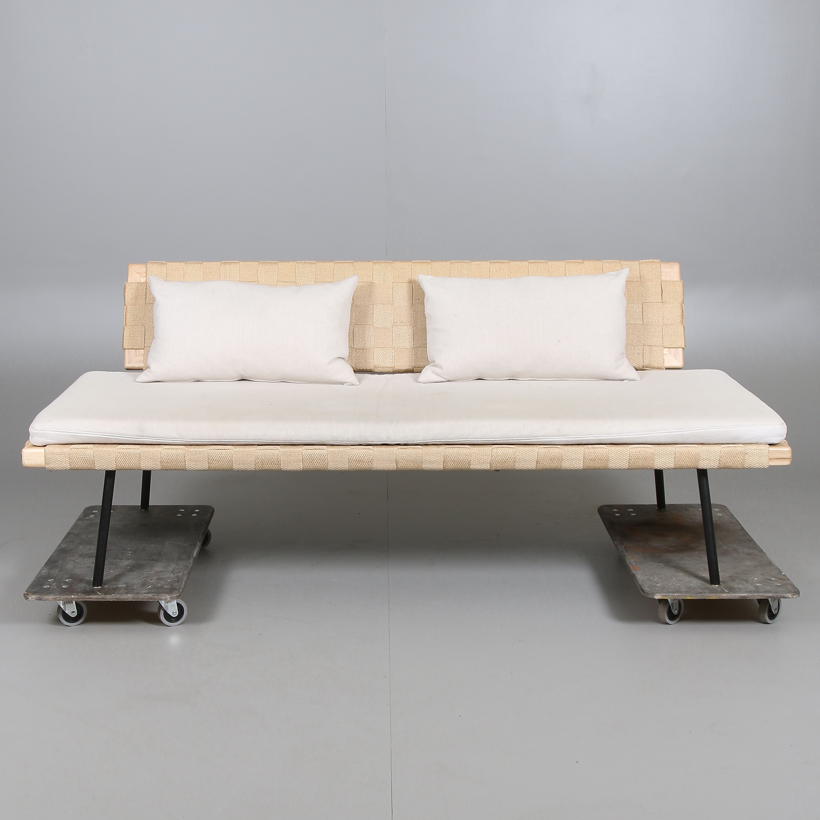 Images for 1564294. DAYBED, "Sinnerlig", Ilse Crawford, IKEA. - Auctionet