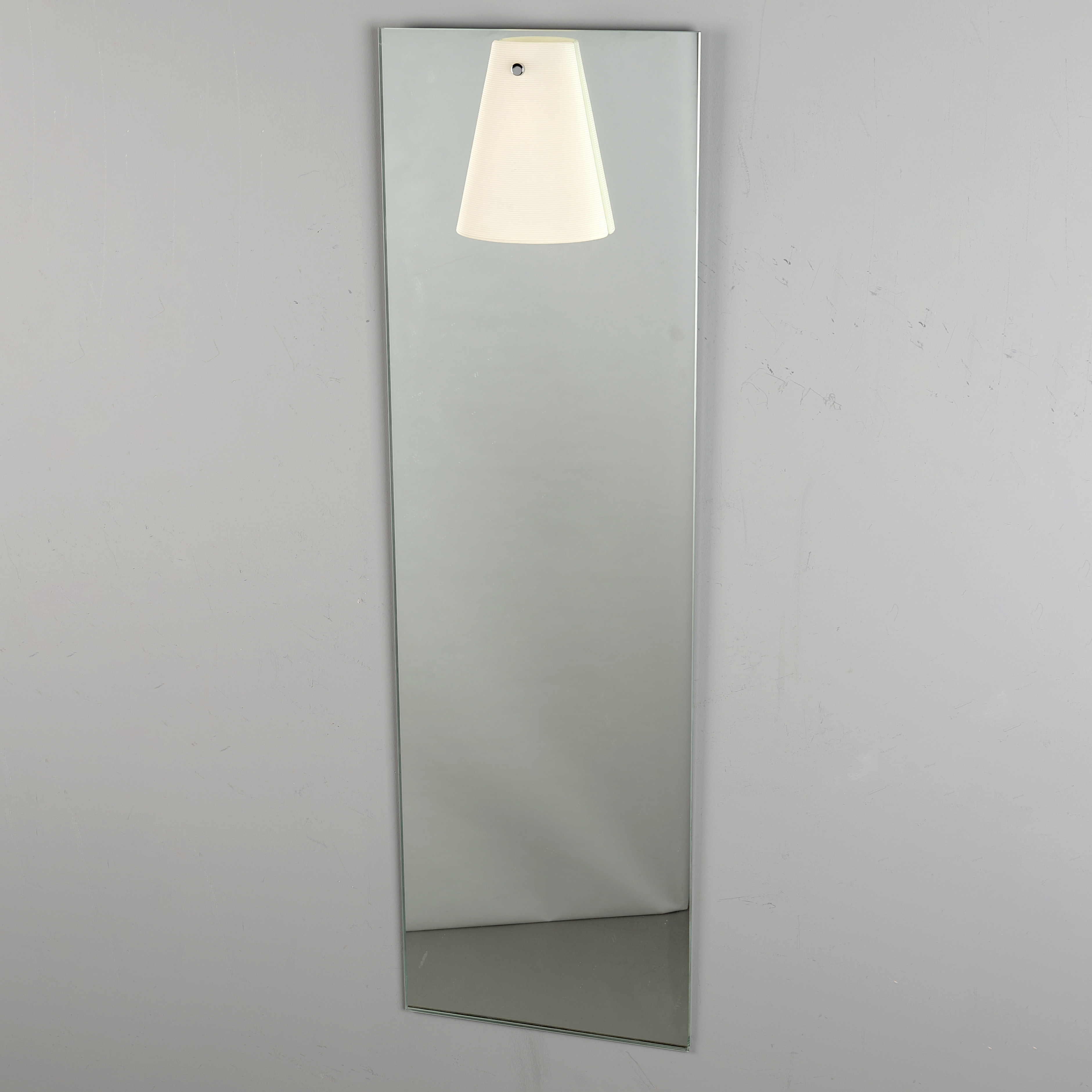 Images for 1578422. PHILIPPE STARCK, mirror, with lighting. - Auctionet