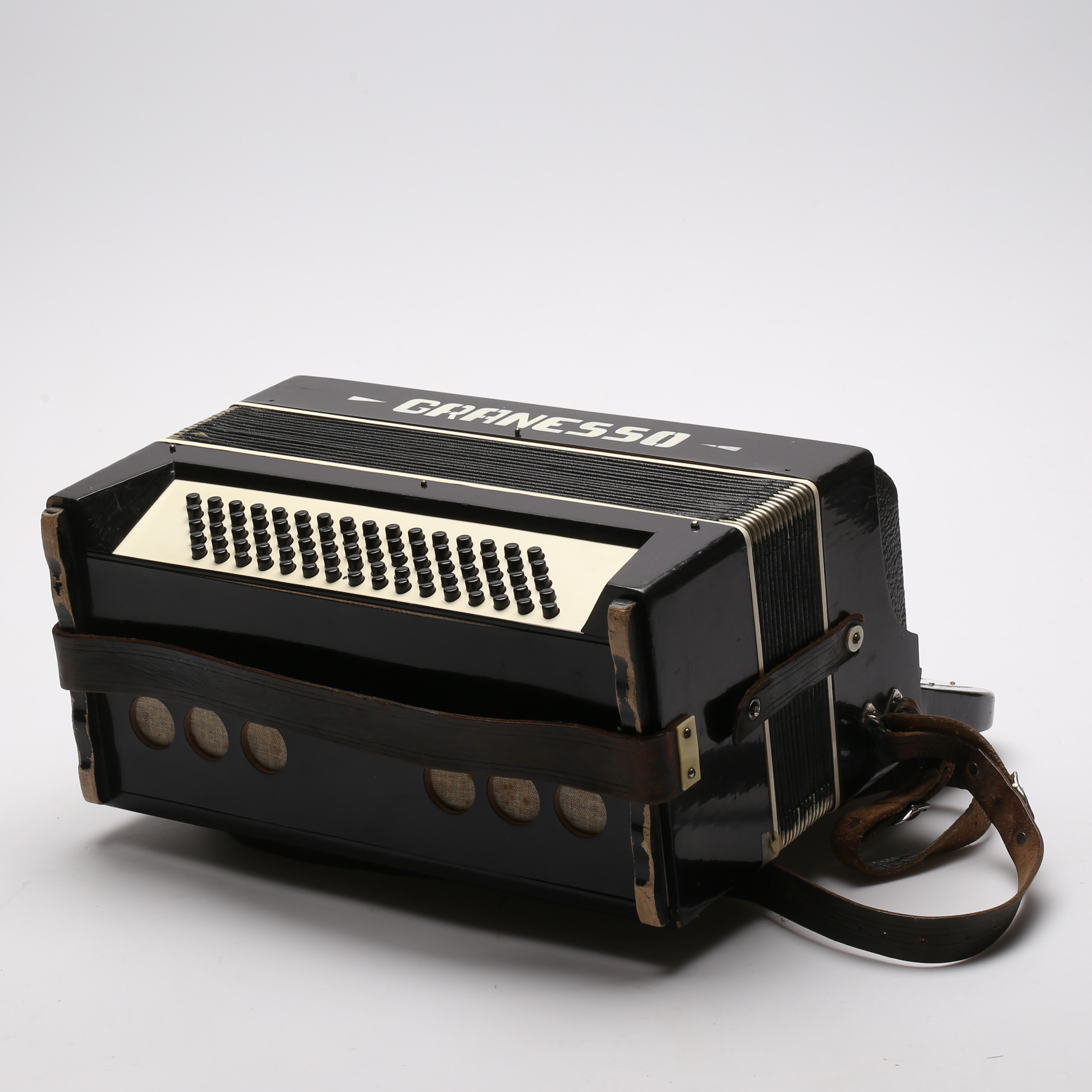 DRAGSPEL, 2 st. Samlarföremål - Musikinstrument - Auctionet