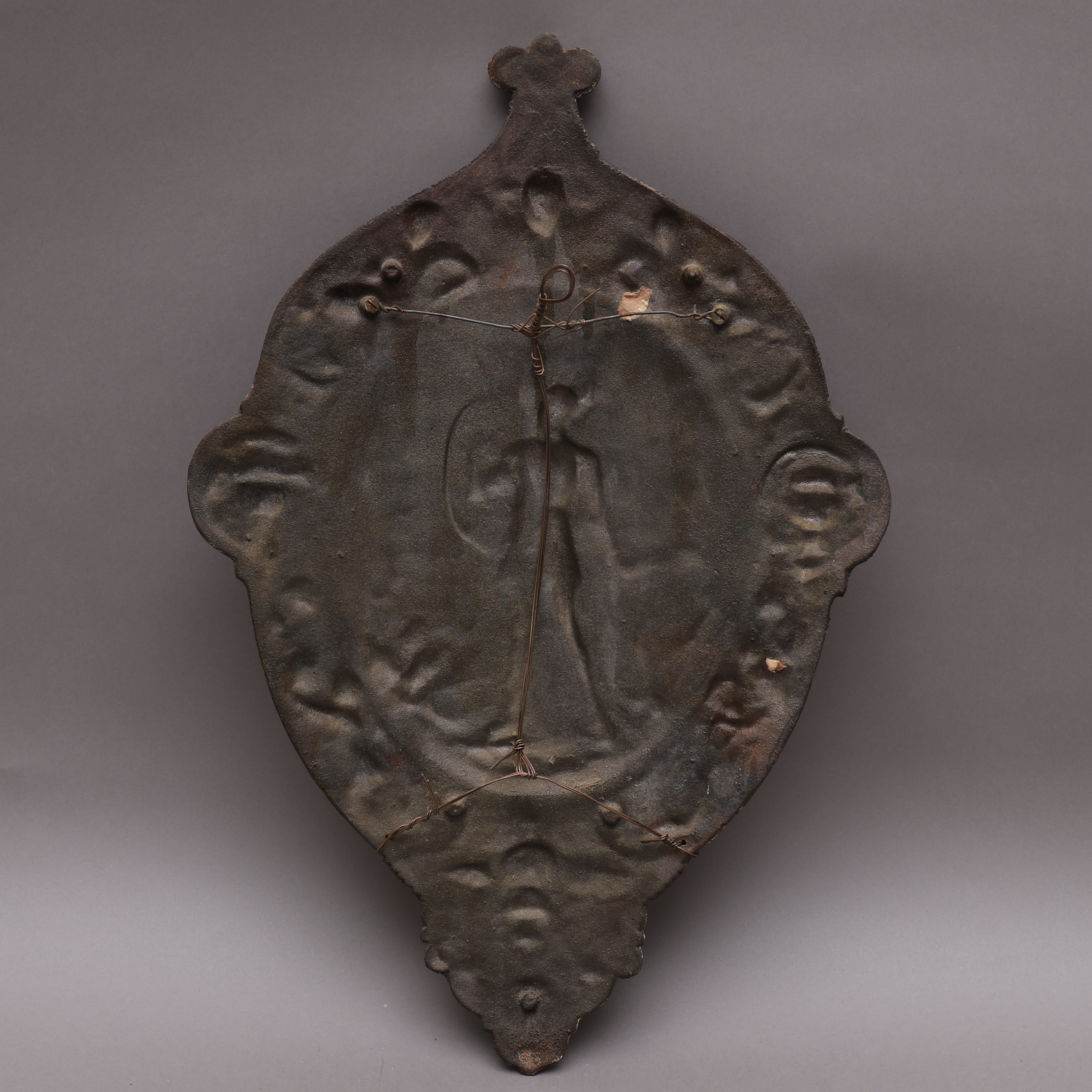 Images for 1632343. WALL SHIELD, cast iron, decoration of soldier in ...