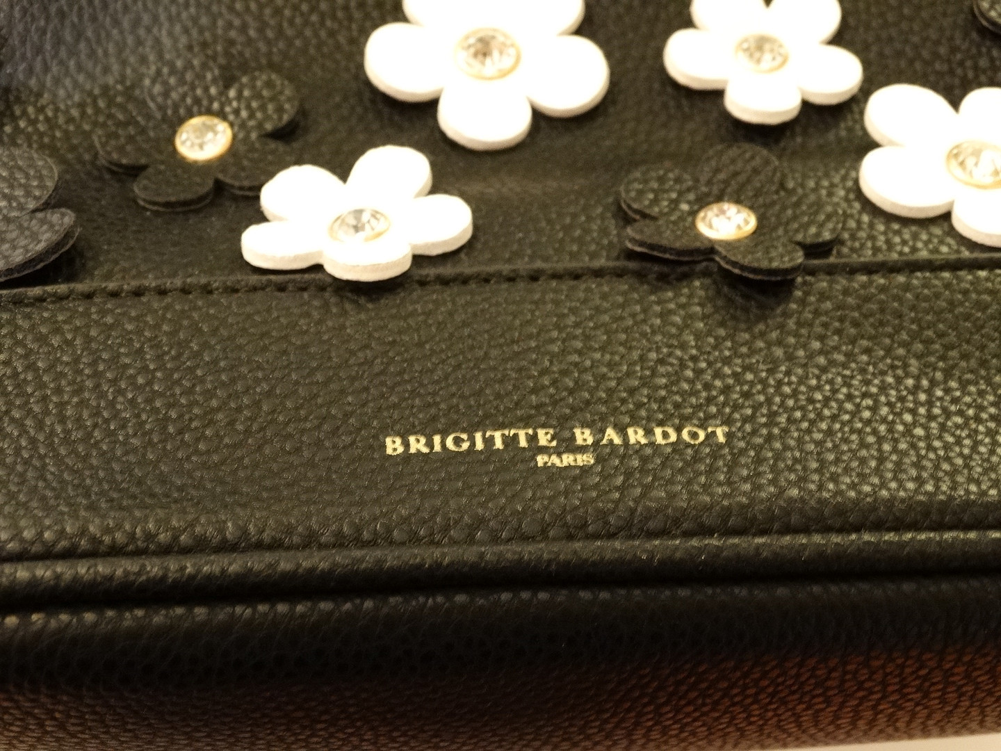 Images for 1641753. BRIGITTE BARDOT LEATHER BAG. - Auctionet