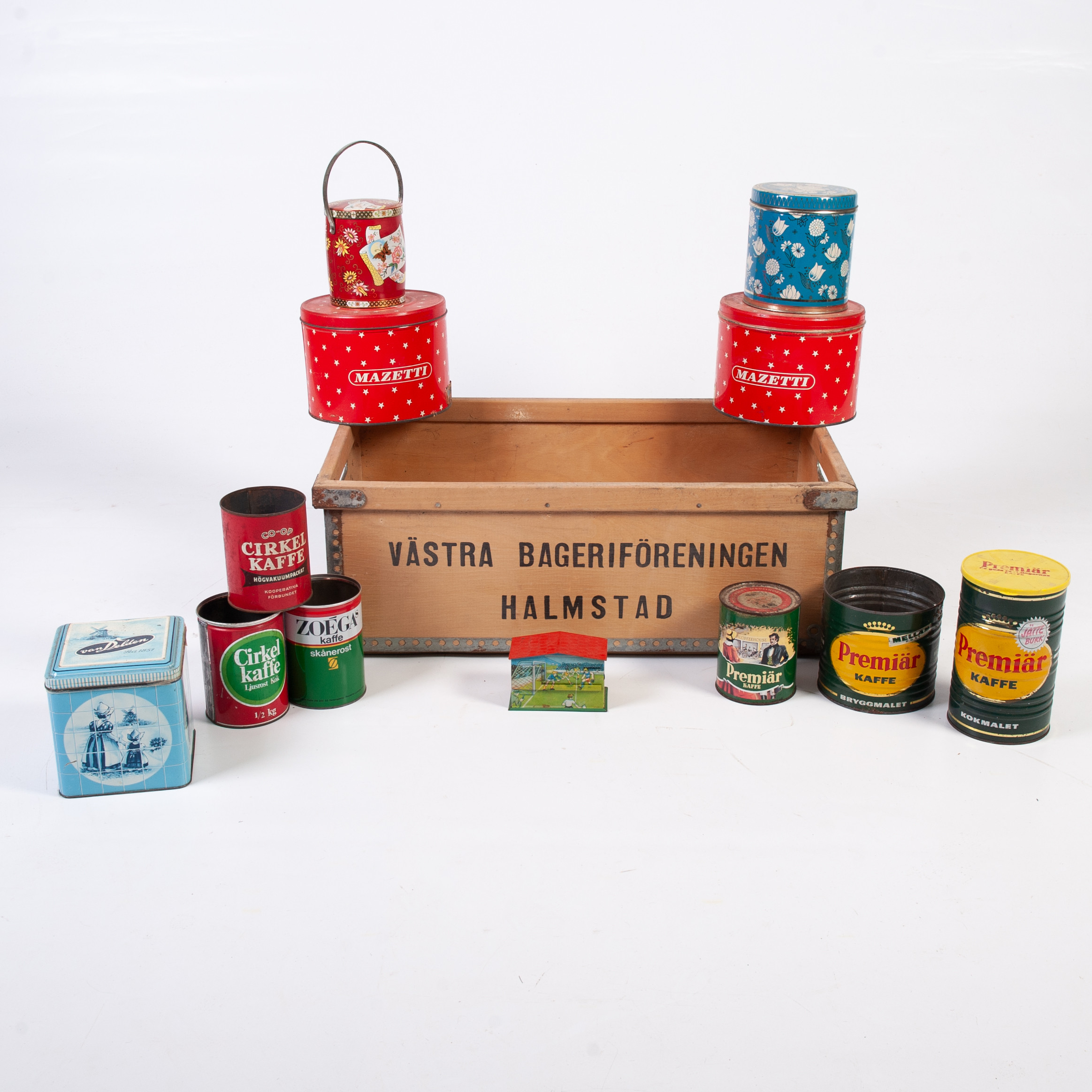 1669872. COUNTRY TRADING CRIOSITY, Tölkit ja laatikot. kuvat - Auctionet