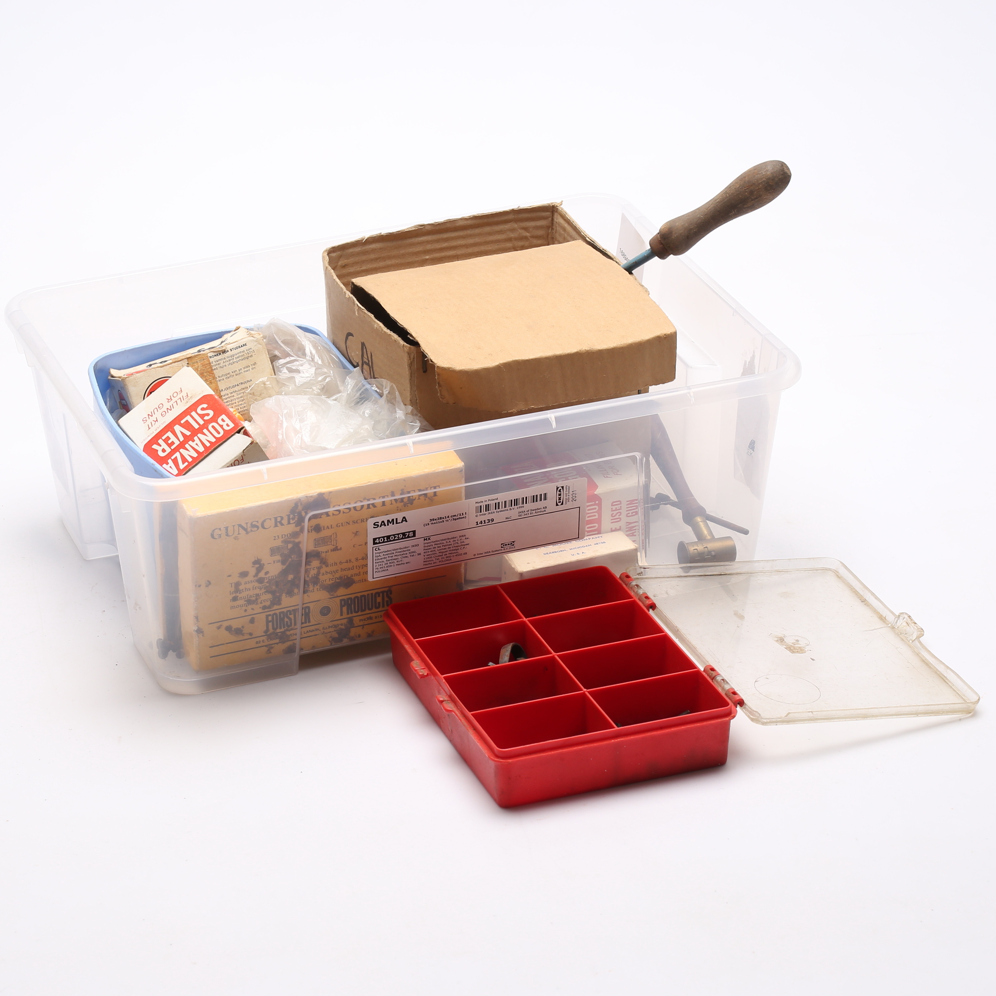 1689498. ASEEN OSAT JA KULTTITAVARAT. kuvat - Auctionet