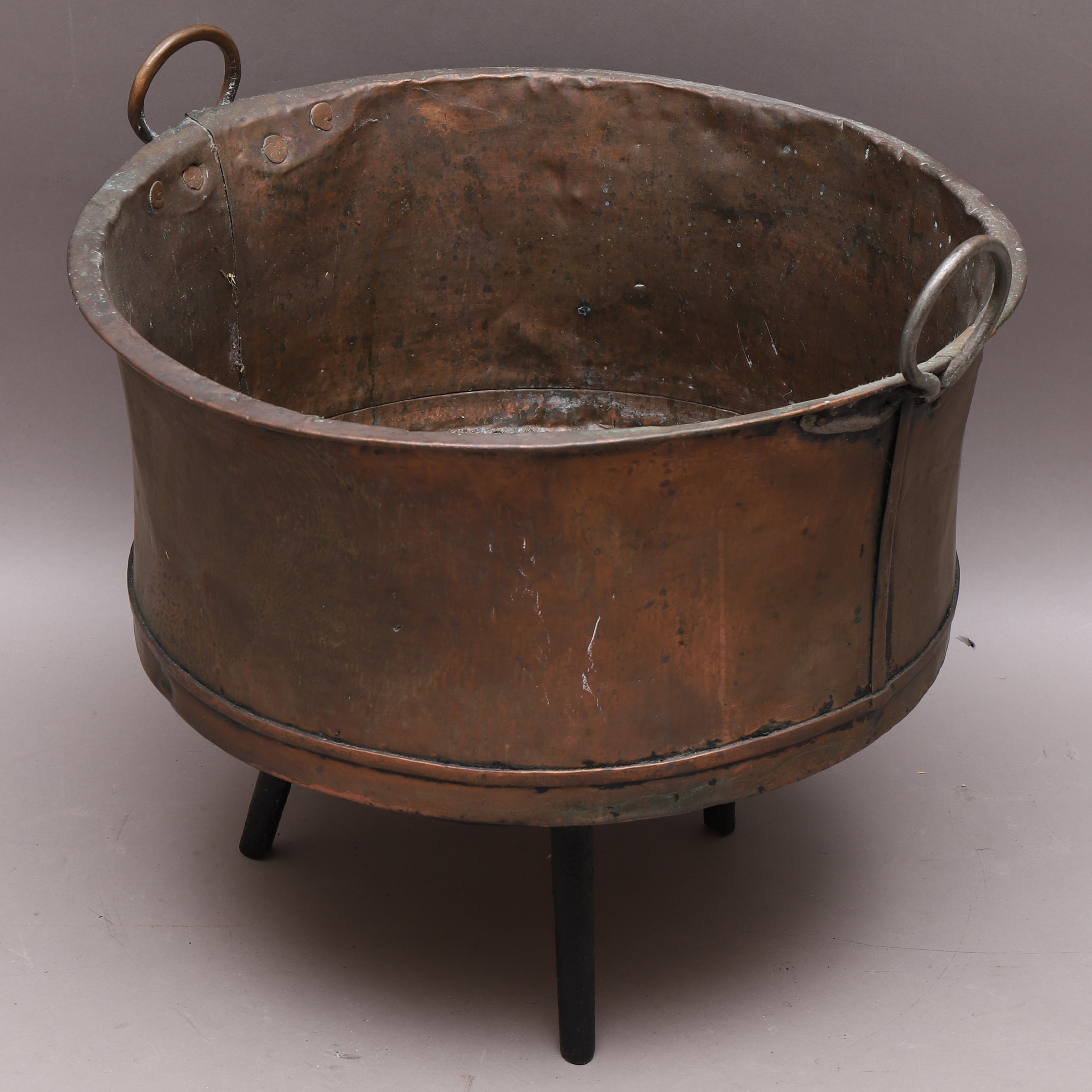 BALJA med ställning, koppar. Silver & Metall - Tenn, Mässing & Koppar ...