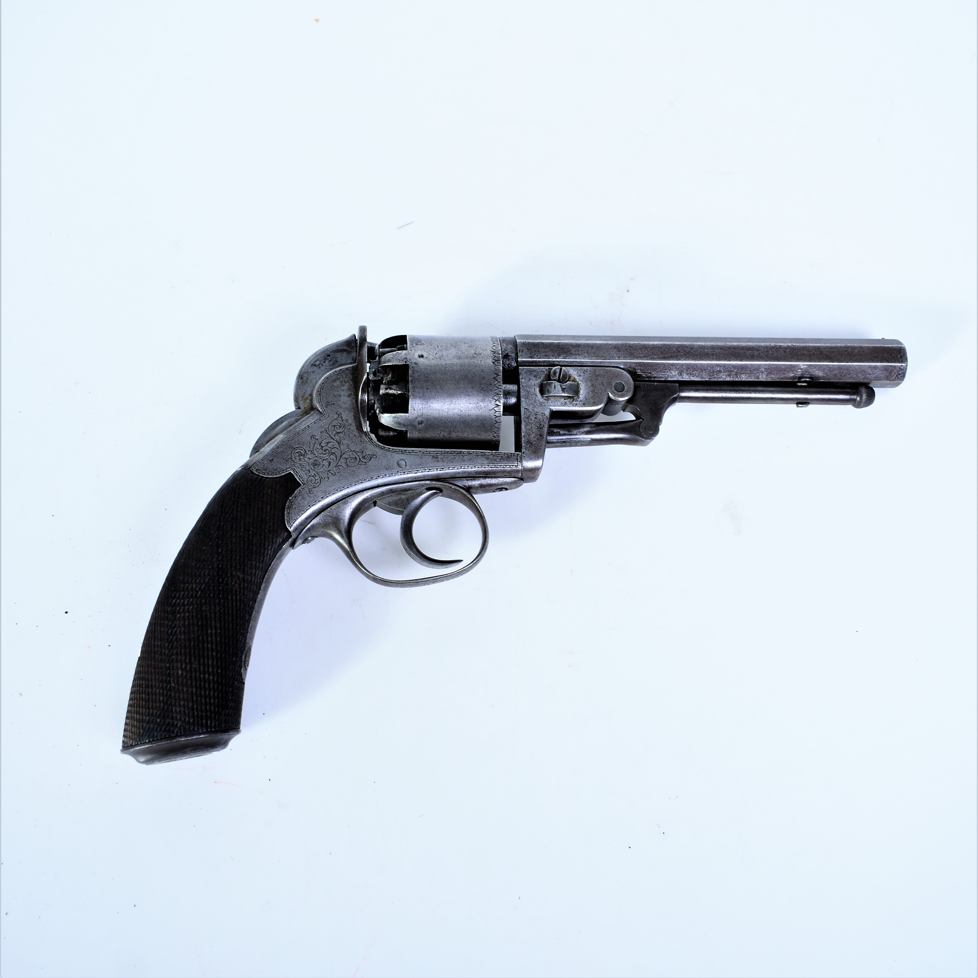 REVOLVER , England Double Action Revolver. | Barnebys