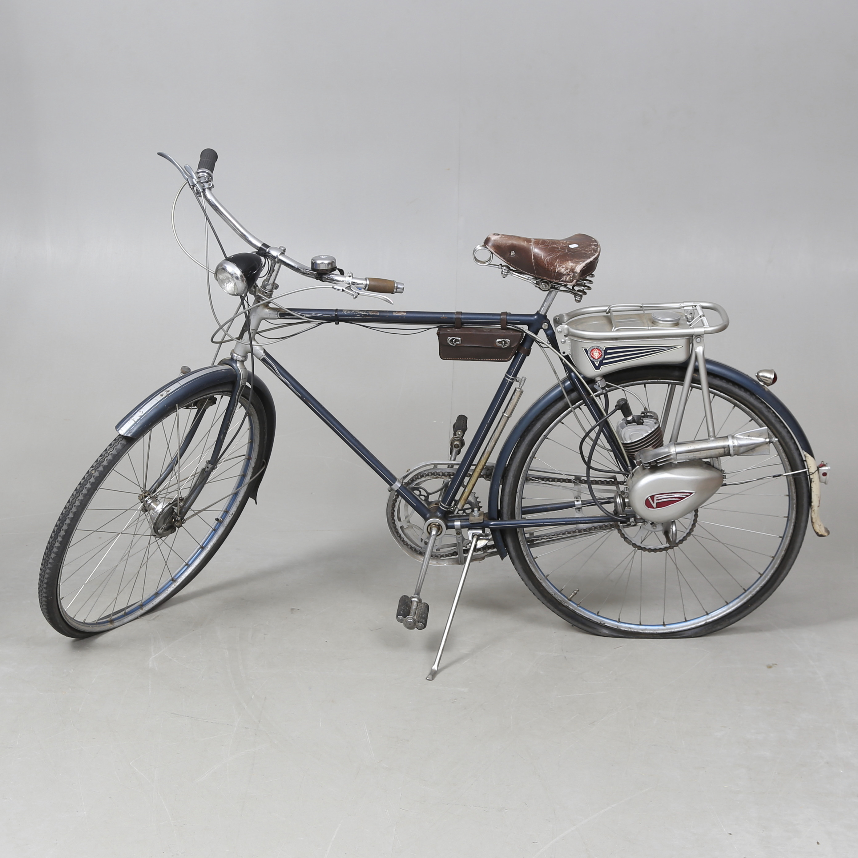 MOPED, Apollo, Värnamo. Fordon, Båtar & Delar - Cyklar - Auctionet