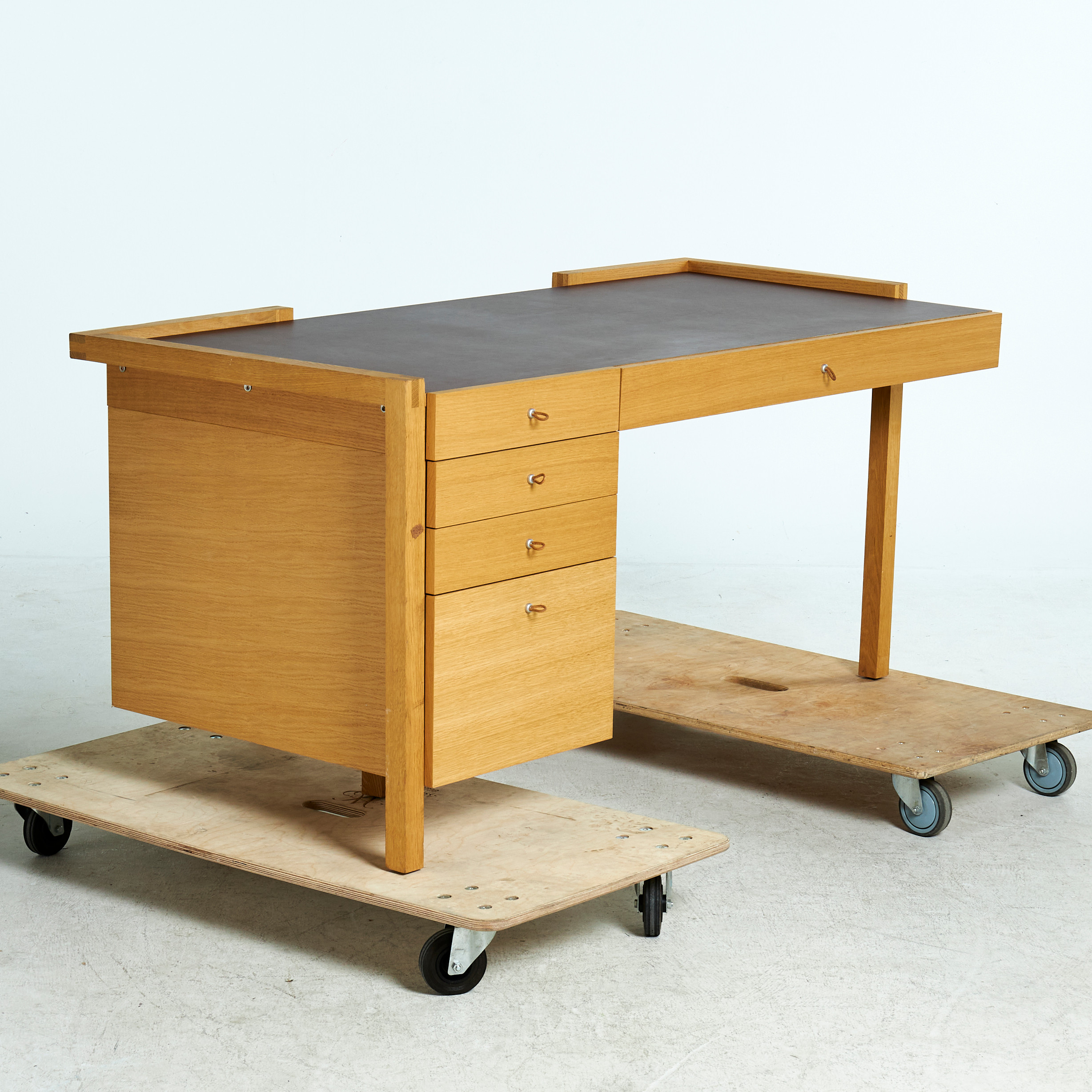 Images for 1827047. DESK, oak and oak veneer, with 5 drawers, leather ...