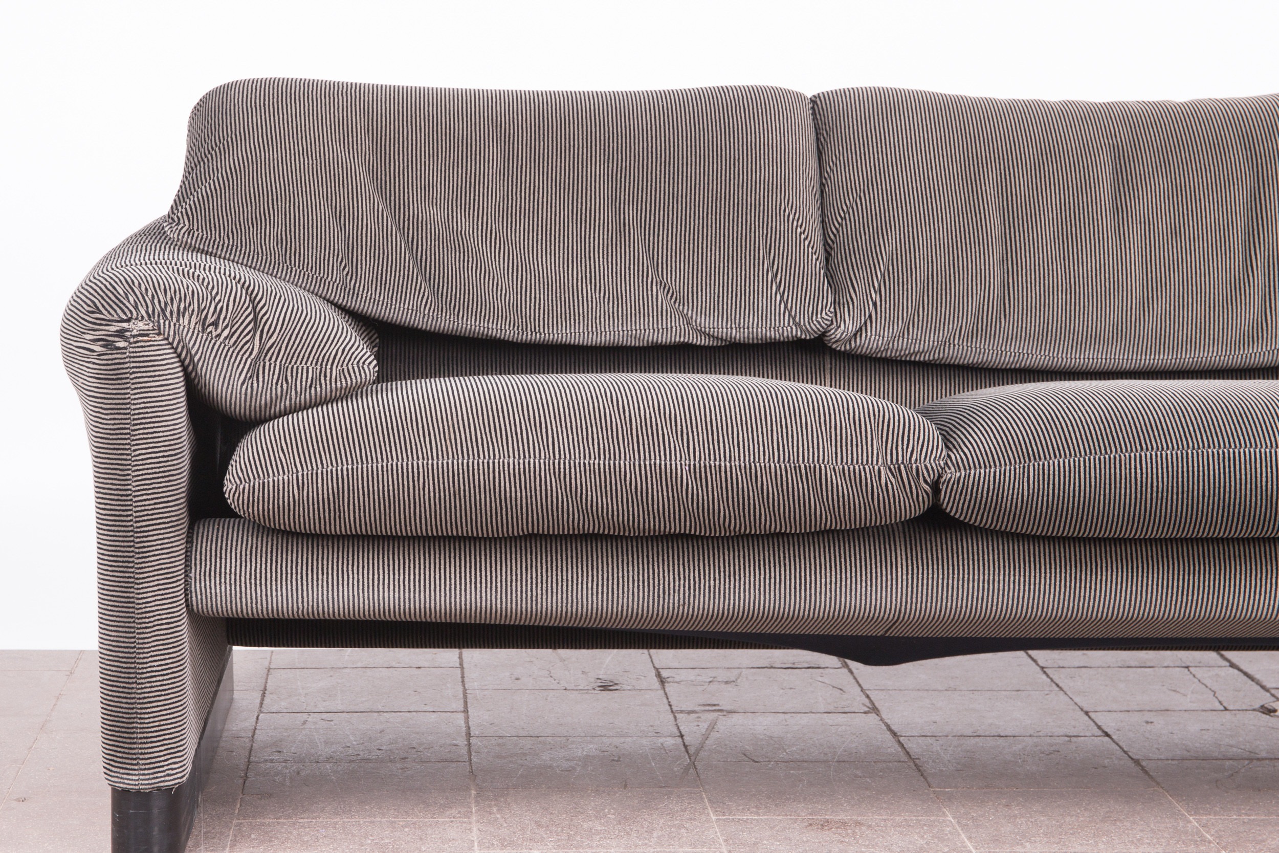 Images for 1848215. VICO MAGISTRETTI. Cassina, sofa / couch, 'Maralunga ...