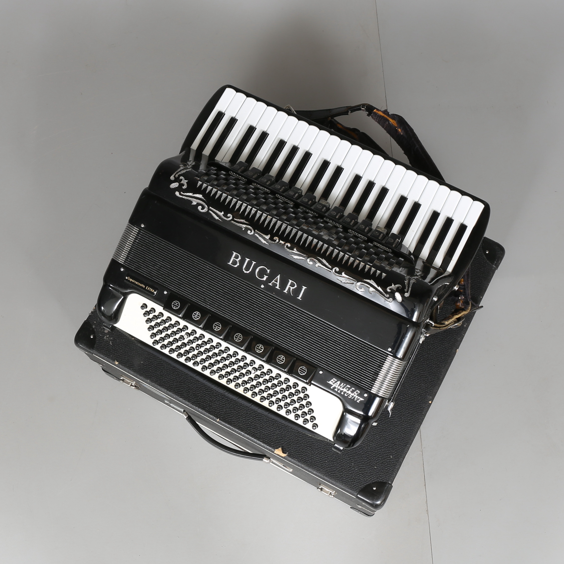 Bilder för 1851654. DRAGSPEL, Bugari Armando, Supercassetto, Banger ...