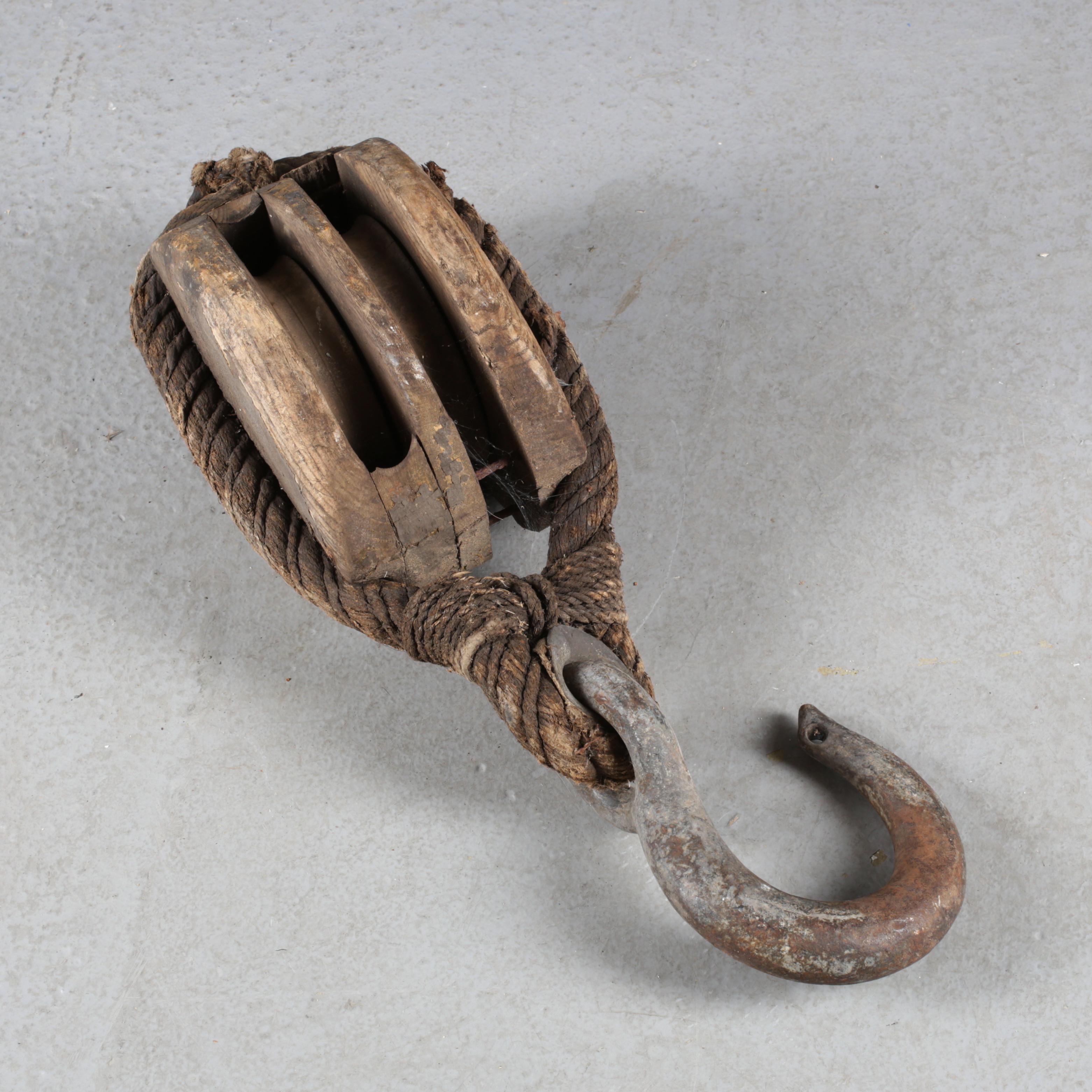 Images for 1855973. Talja/Block, wood/metal, first half of the 20th ...