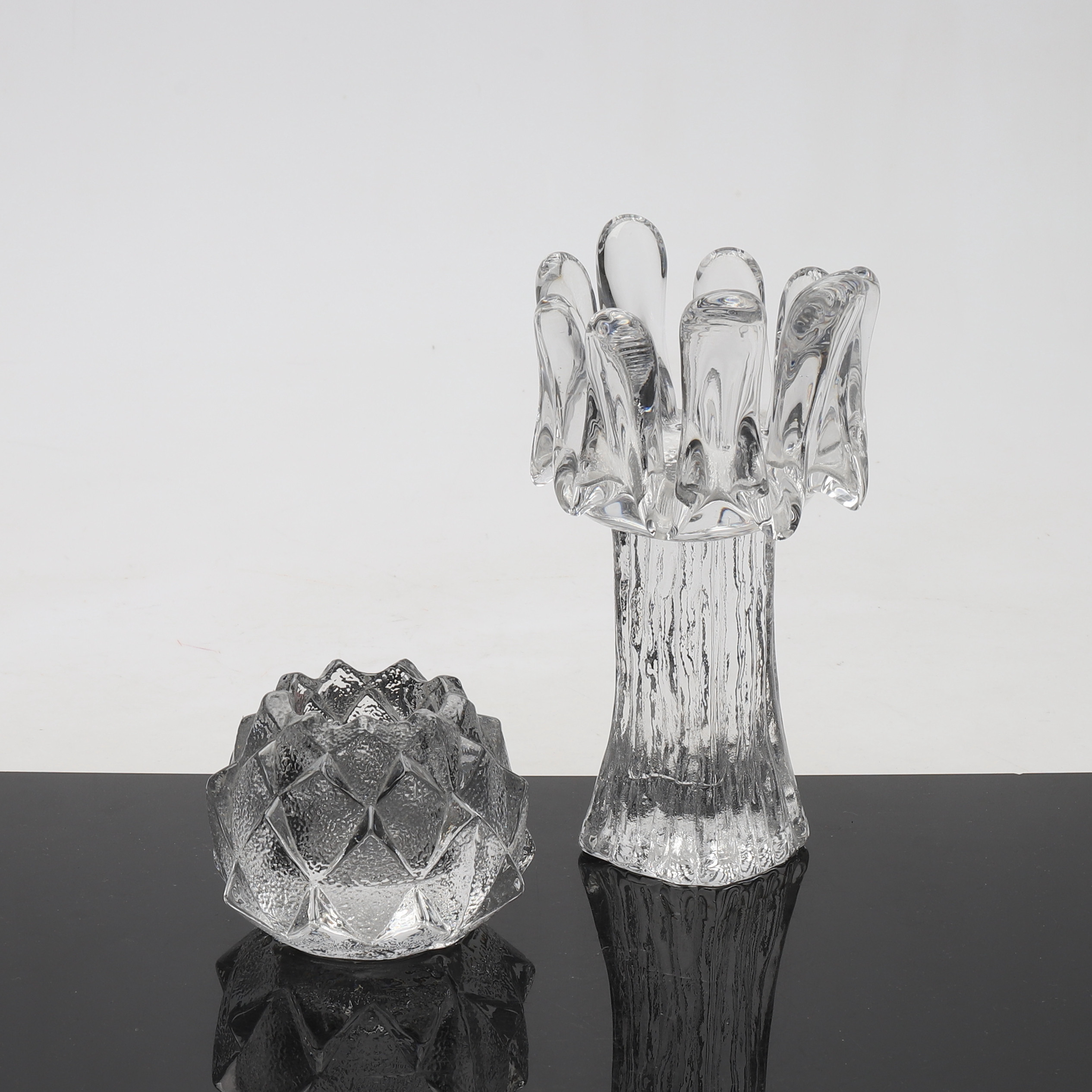 Bilder zu 1870080. SCHALE und KERZE, 3 Stk., Glas, u.a. "Sonnenblume ...