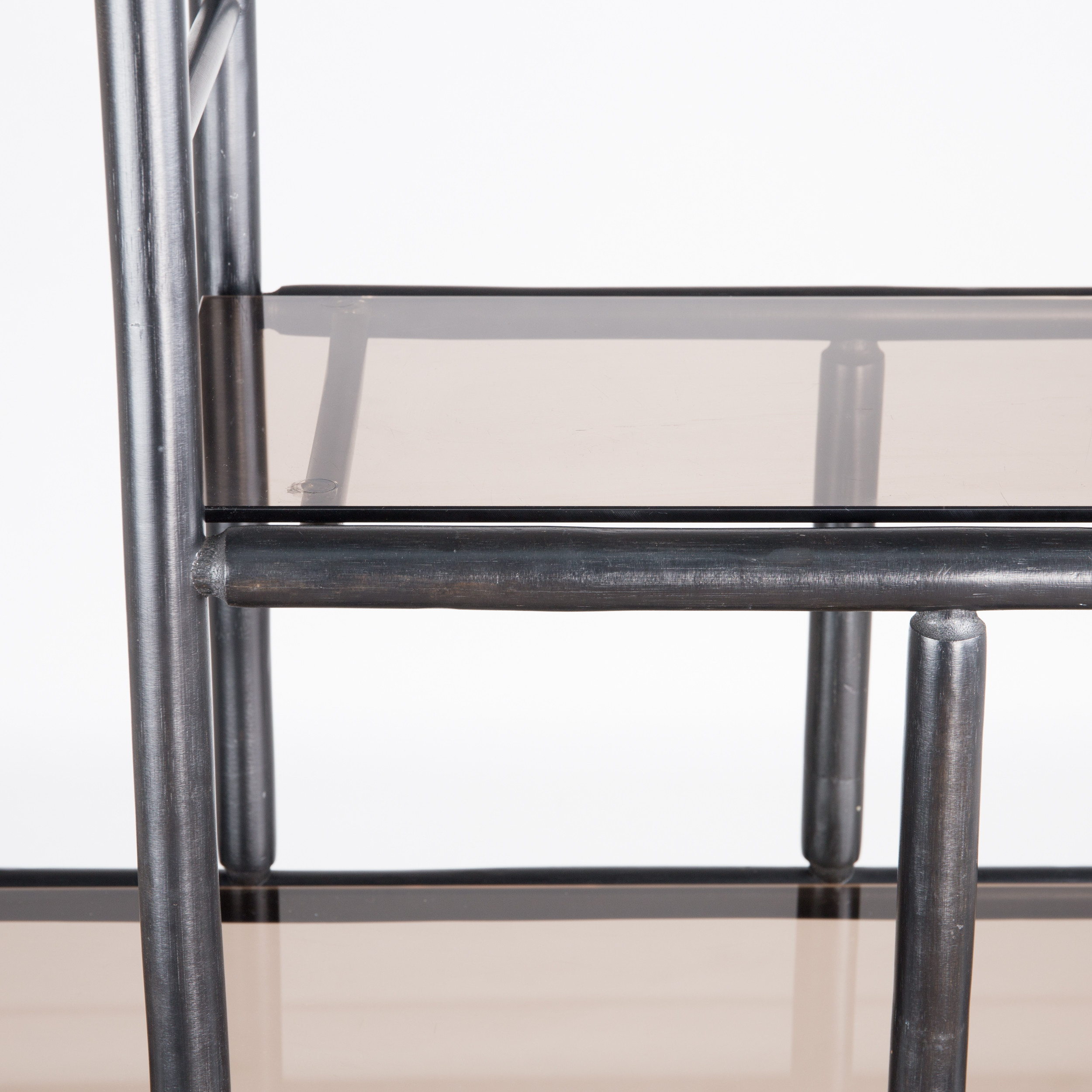 Freistehendes Regal, Holz, Rauchglas, Italien, 1980er Jahre. Möbel ...