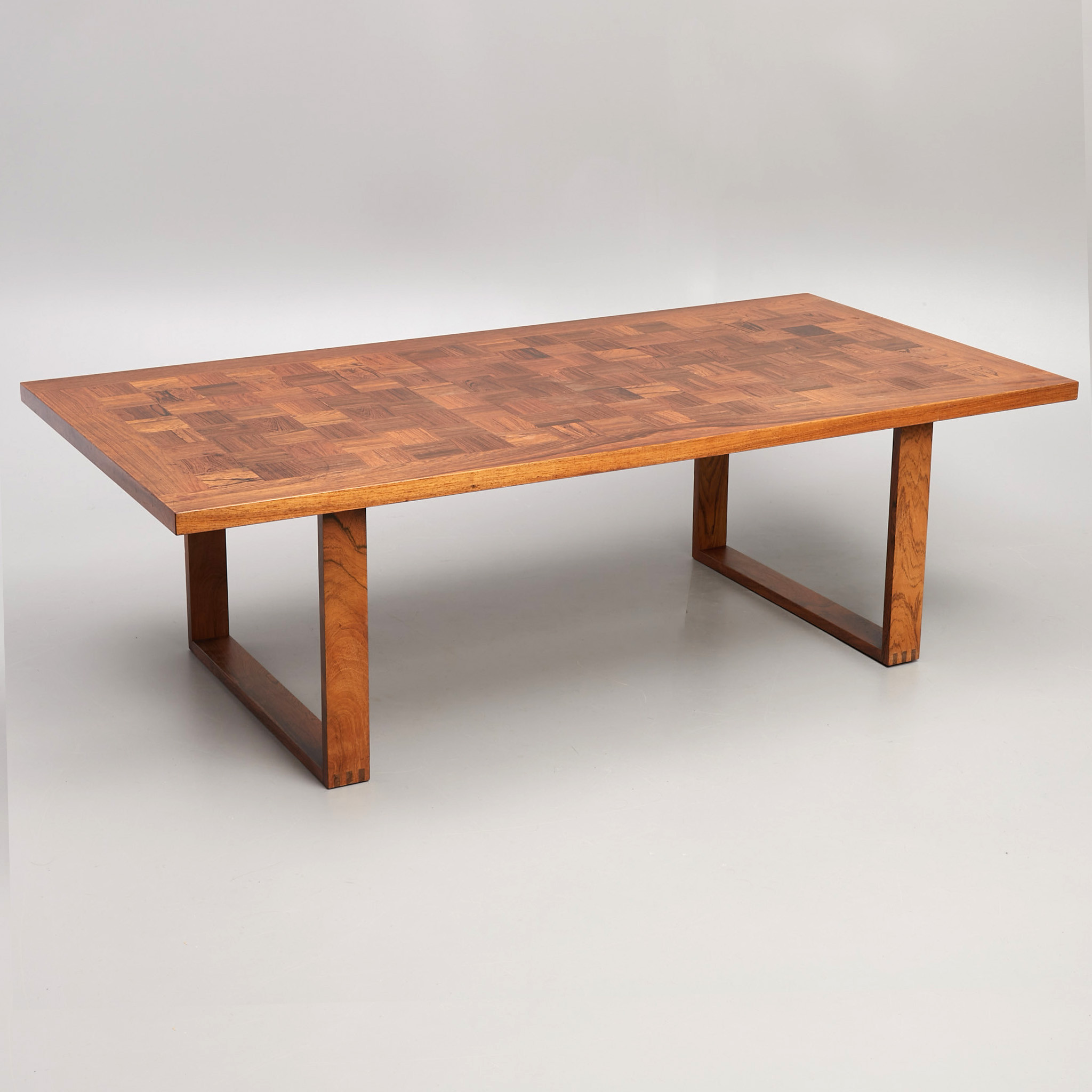 POUL CADOVIUS. Soffbord,"Model 514"/"Governor Table", jakaranda, France ...