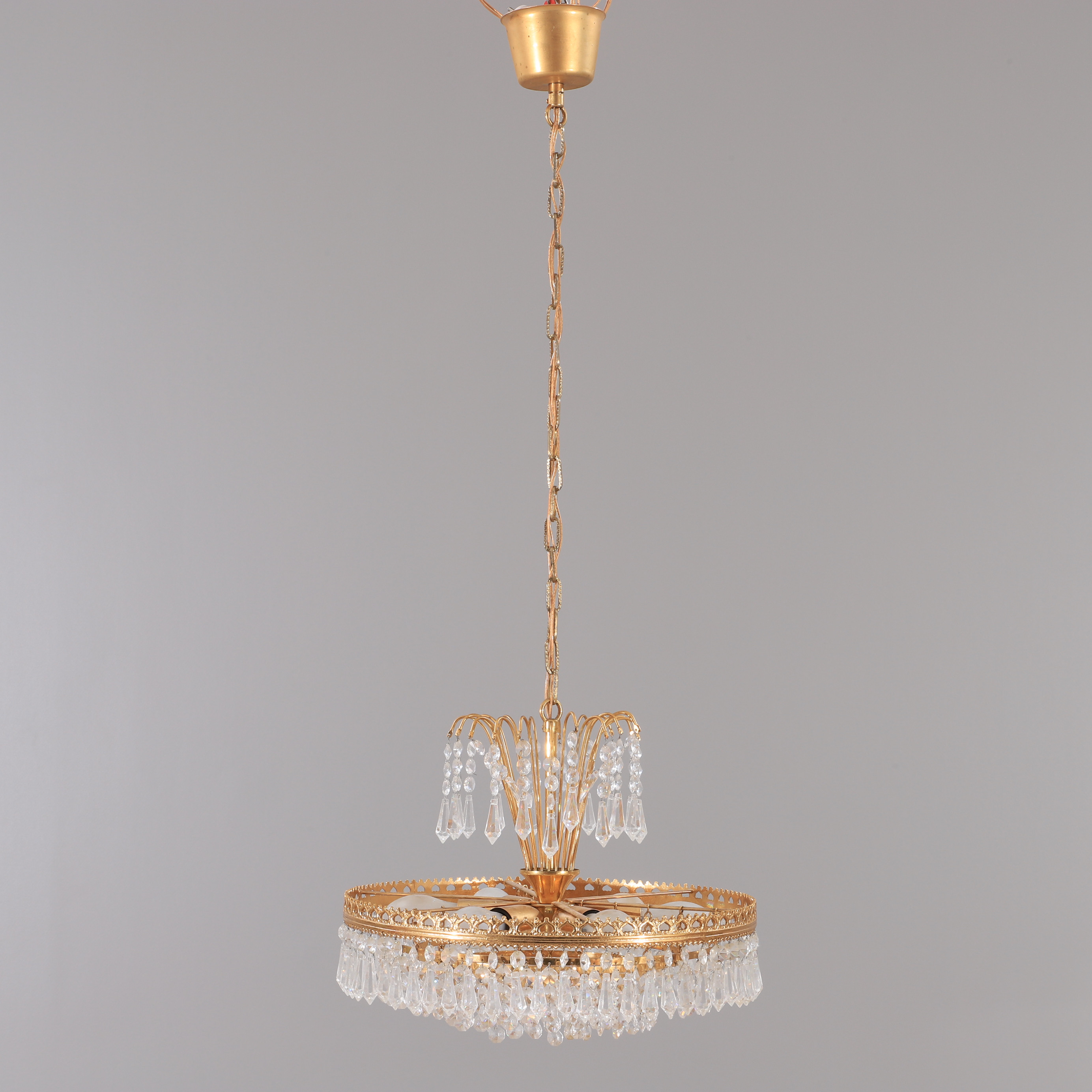 Bilder för 1930180. LJUSKRONA, mässing, 1900-talets andra hälft ...