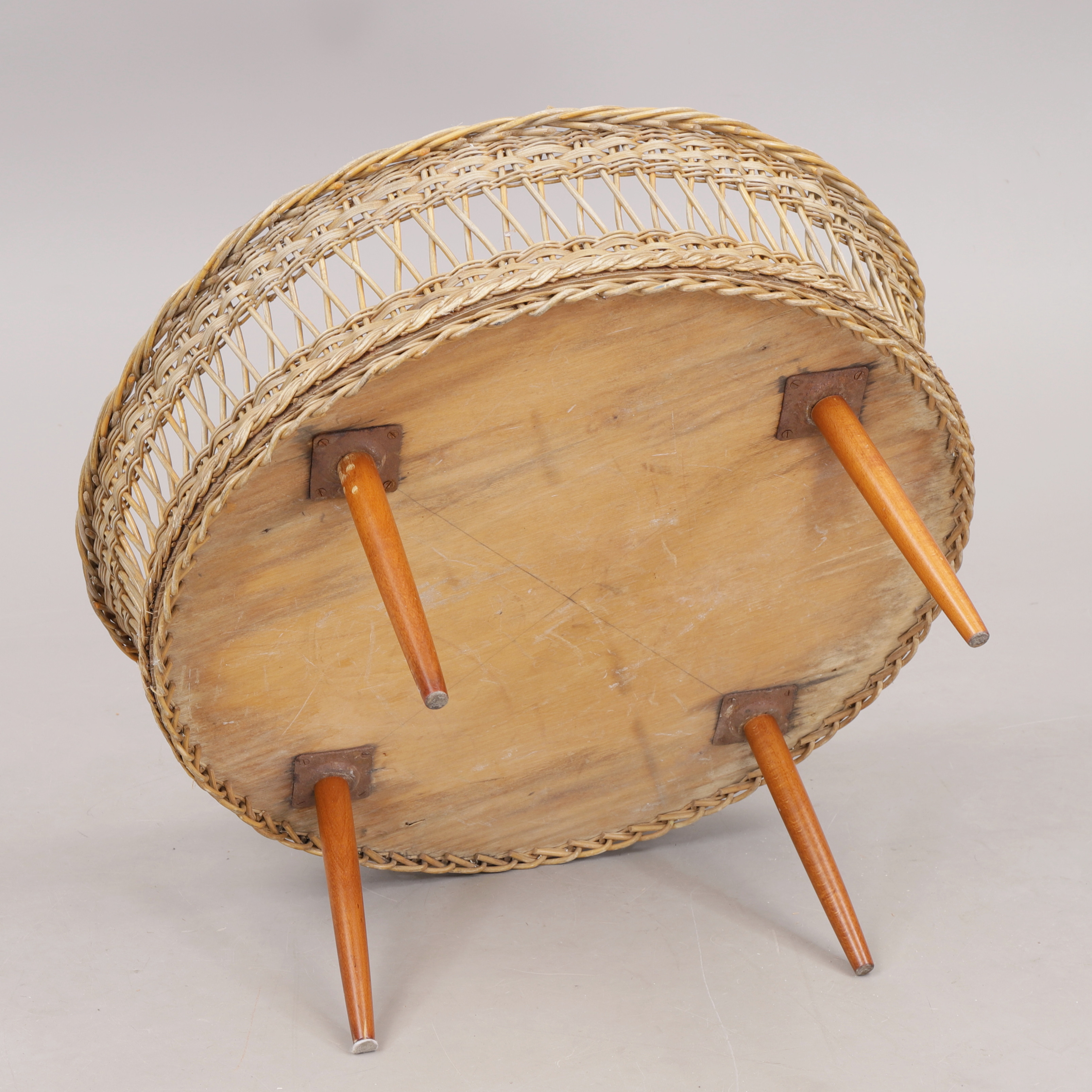 Images for 1934462. FLOWER TABLE/FLOWER BASKET on legs, rattan. - Auctionet