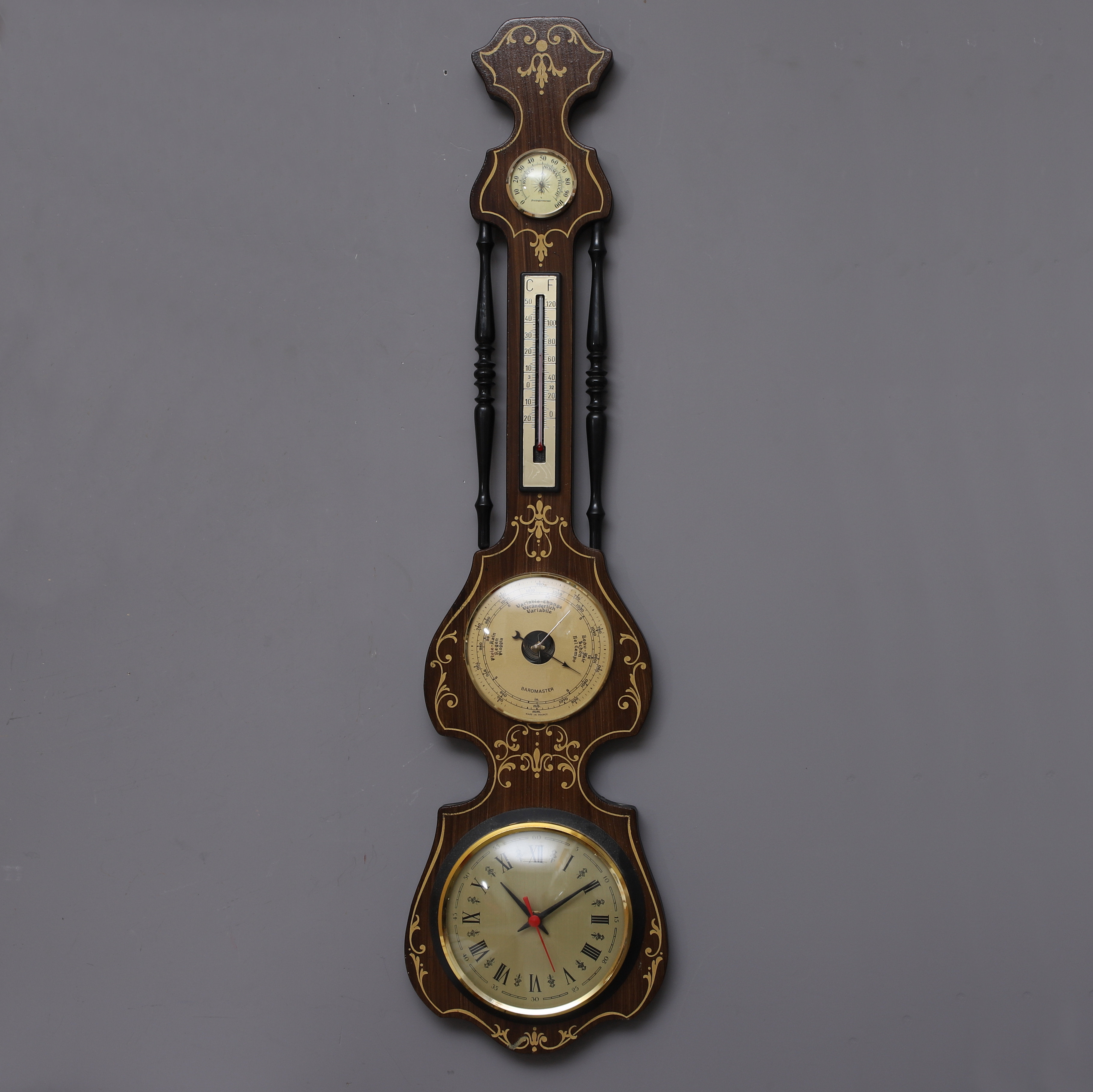 VÄDERSTATION, med klocka, trä. Klockor & Ur - Övriga ur - Auctionet