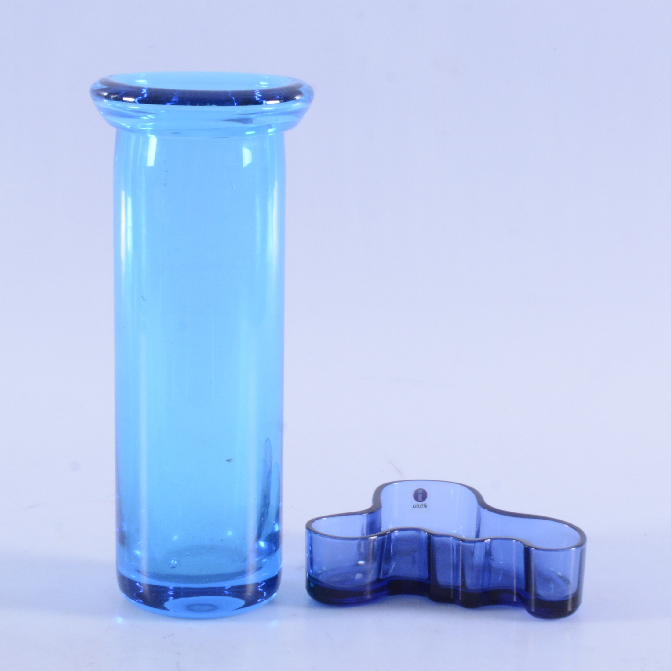 VAS SAMT SK L Glas Bla Alvar Aalto Iittala Barnebys vas-samt-sk-l-glas-bla-alvar-aalto-iittala-barnebys