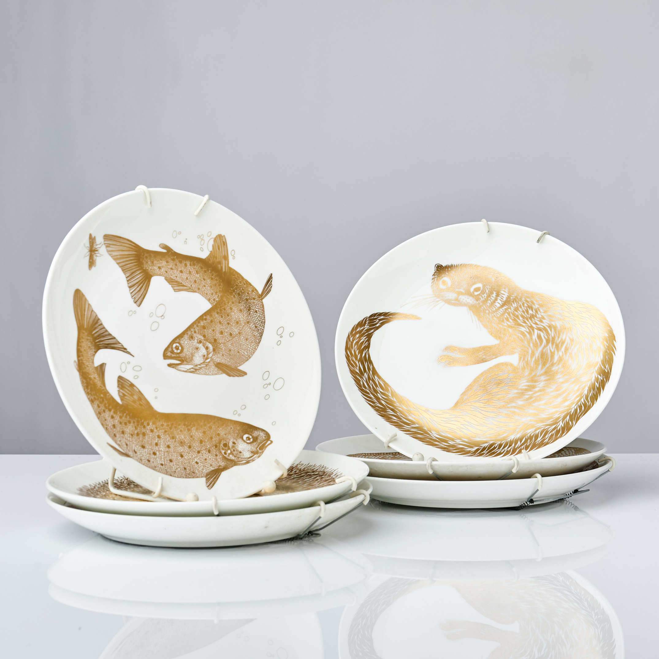 Bilder för 1995024. "ARTER I FARA", 6 st samlartallrikar, Gustavsberg ...