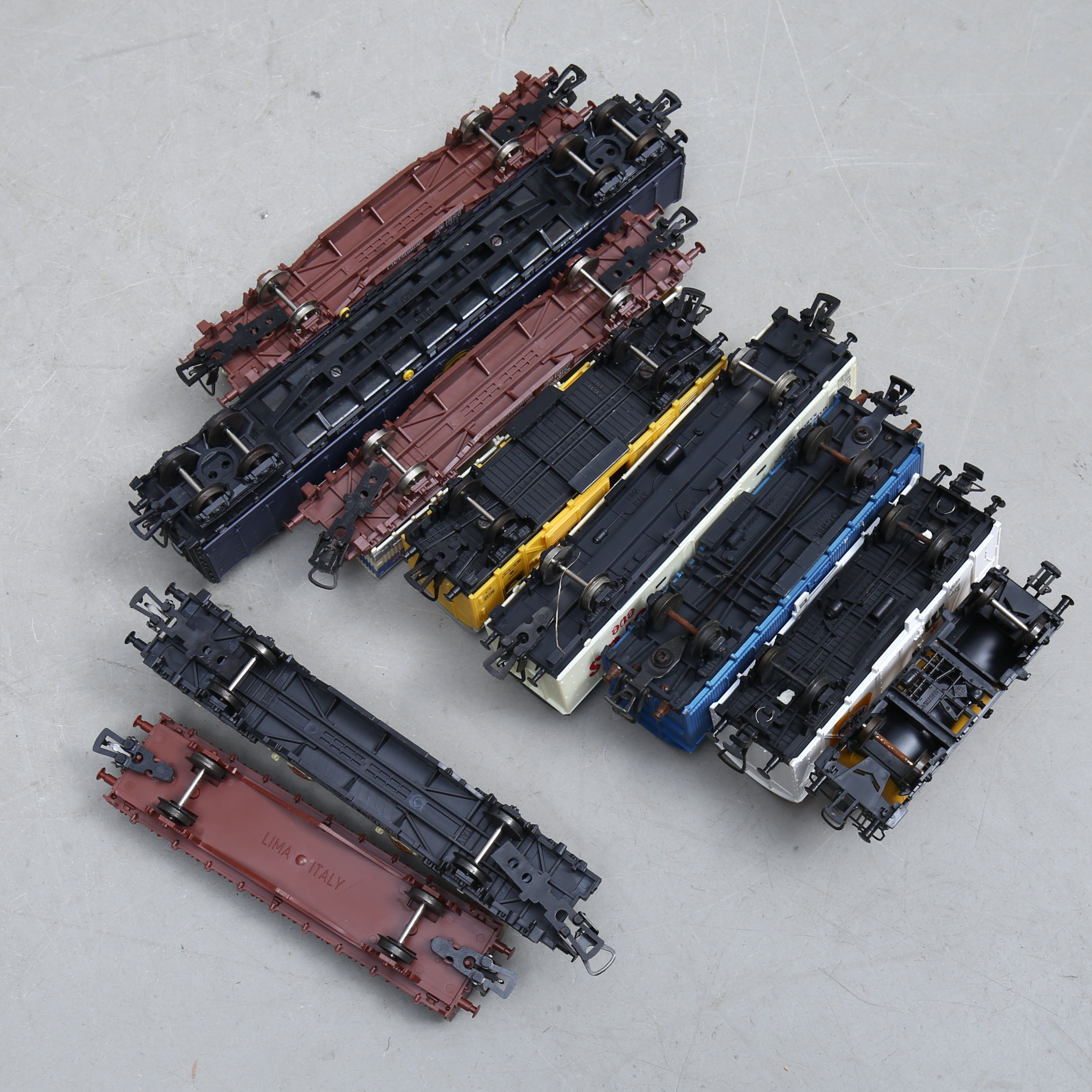 Images for 1996204. MODEL RAILROAD, about 12 wagons with a Swedish ...