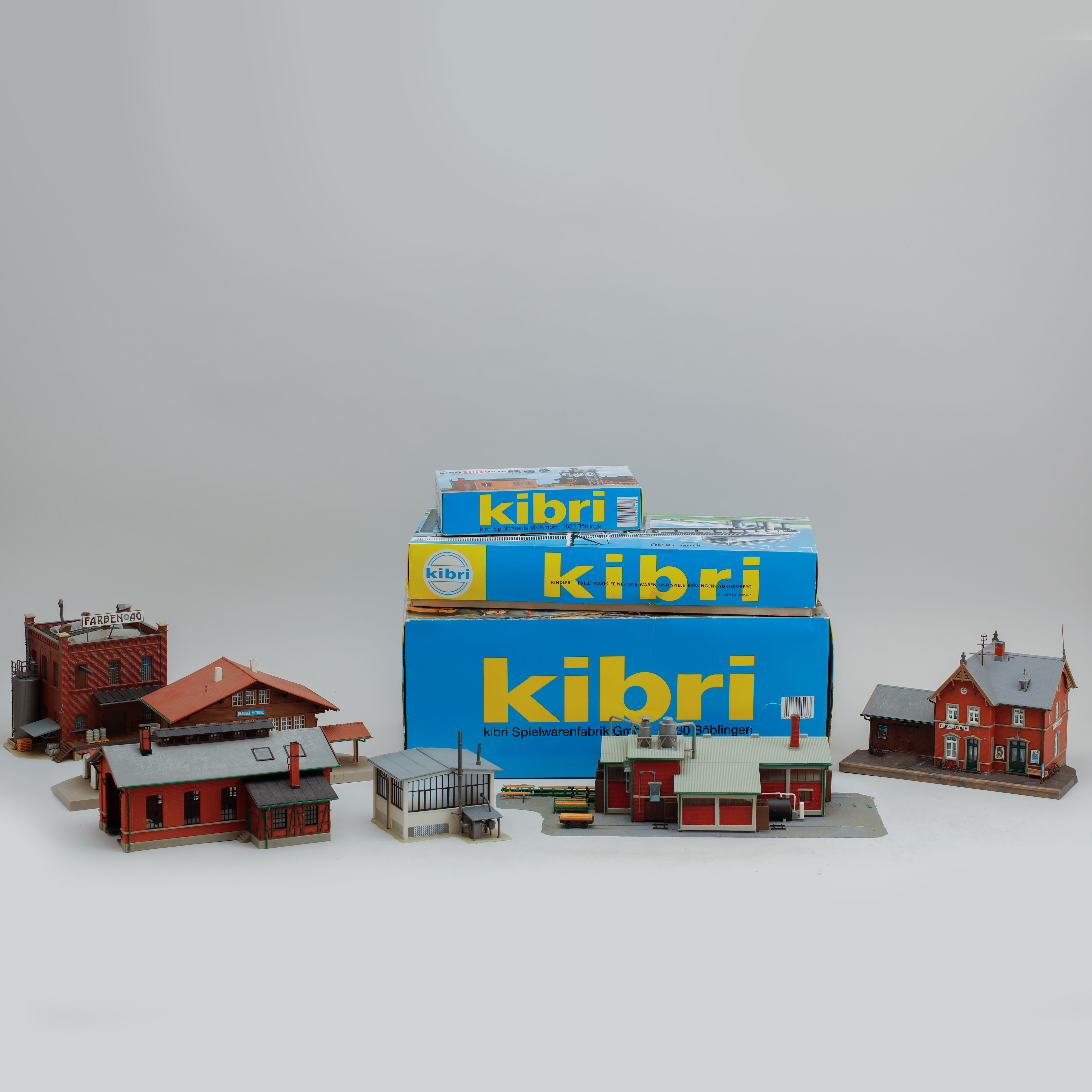 Images for 2019403. KIBRI, 9 parts. building kits and houses for model ...