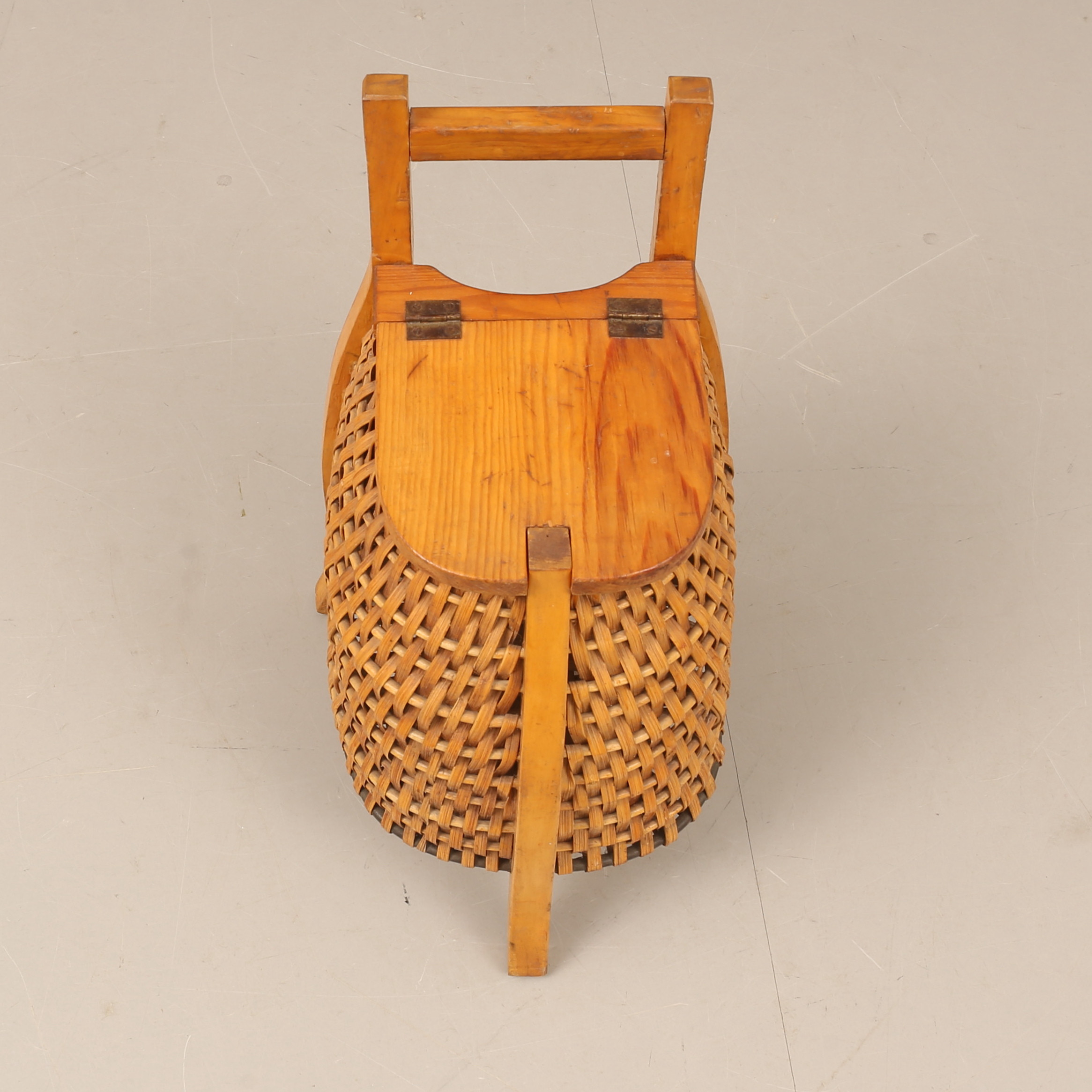 Bilder för 2022259. PIMPELSTOL/FISKEKORG, rotting, 1900-talets första ...